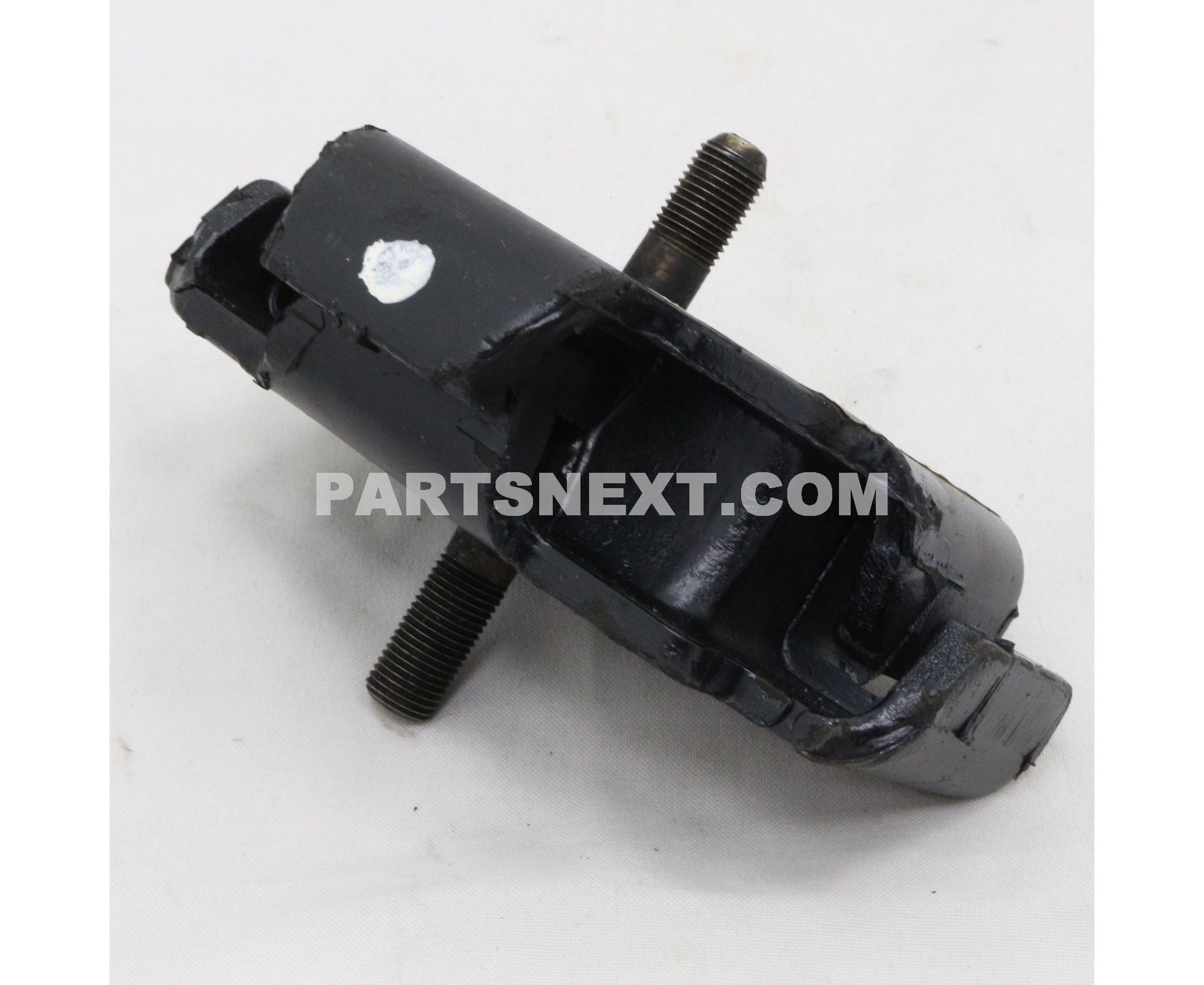 Toyota :: 12361-61020 INSULATOR, ENGINE MOUNTING, FRONT