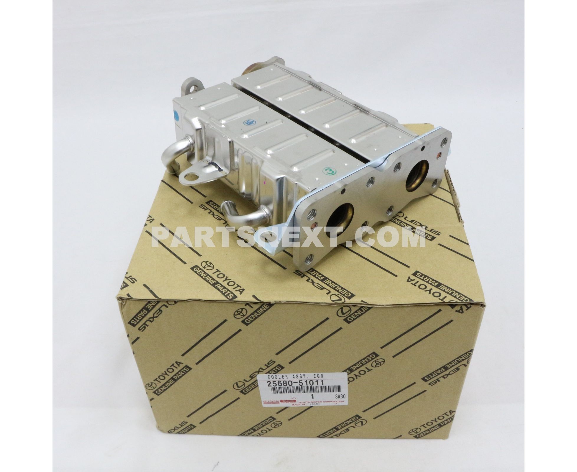 Toyota :: 25680-51011 COOLER ASSY, EGR