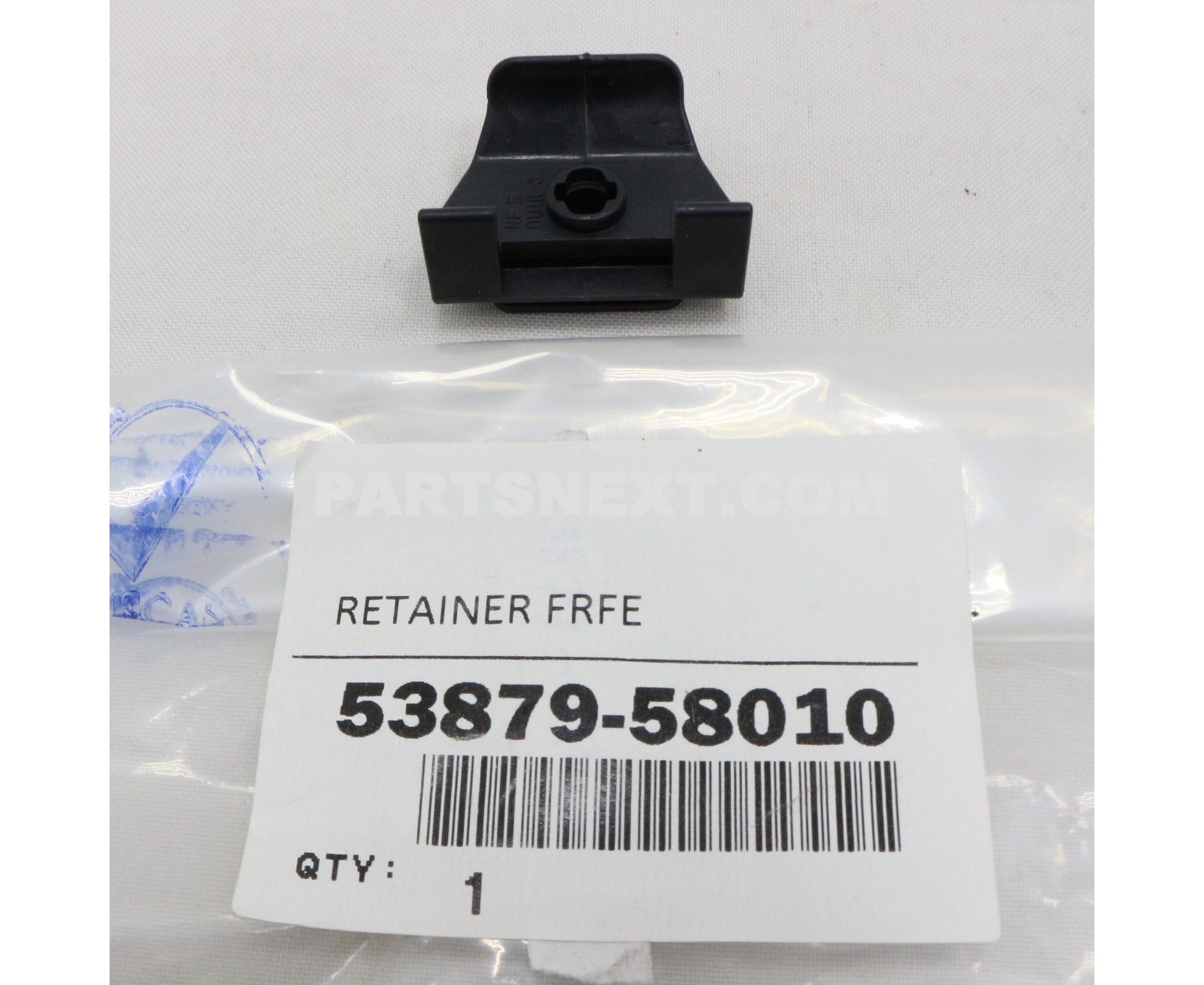 Toyota :: 53879-58010 RETAINER, FRONT FENDER LINER