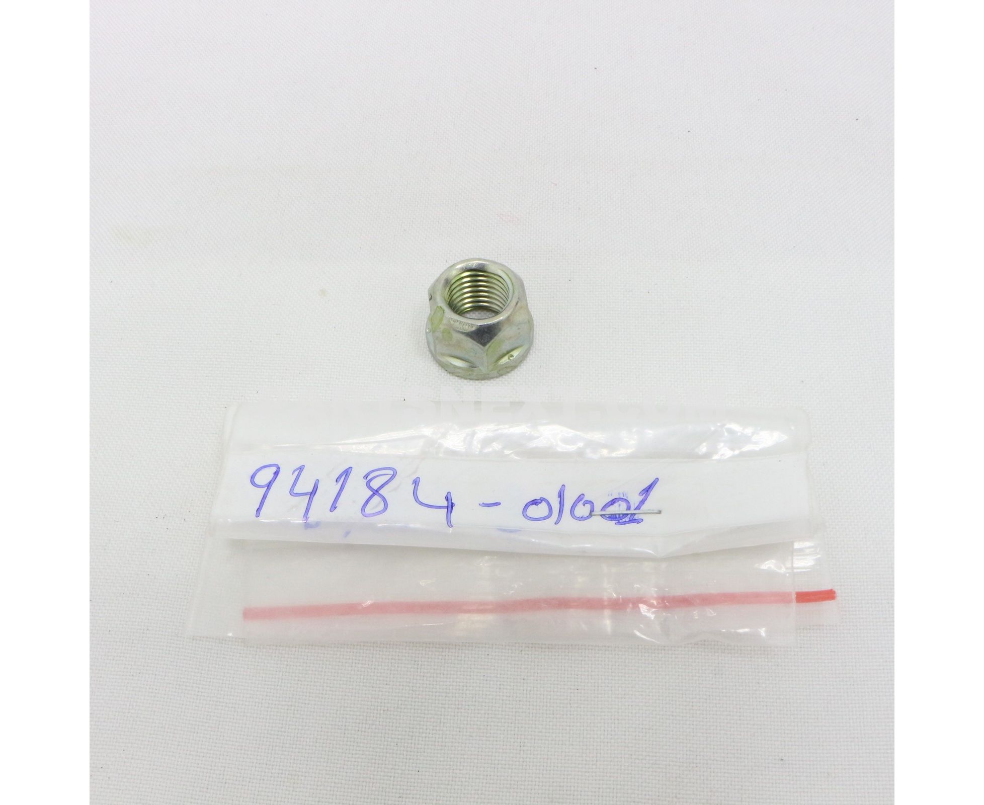 Toyota :: 94184-01001 NUT(FOR BACKING PLATE TO REAR AXLE HOUSING SETTING)