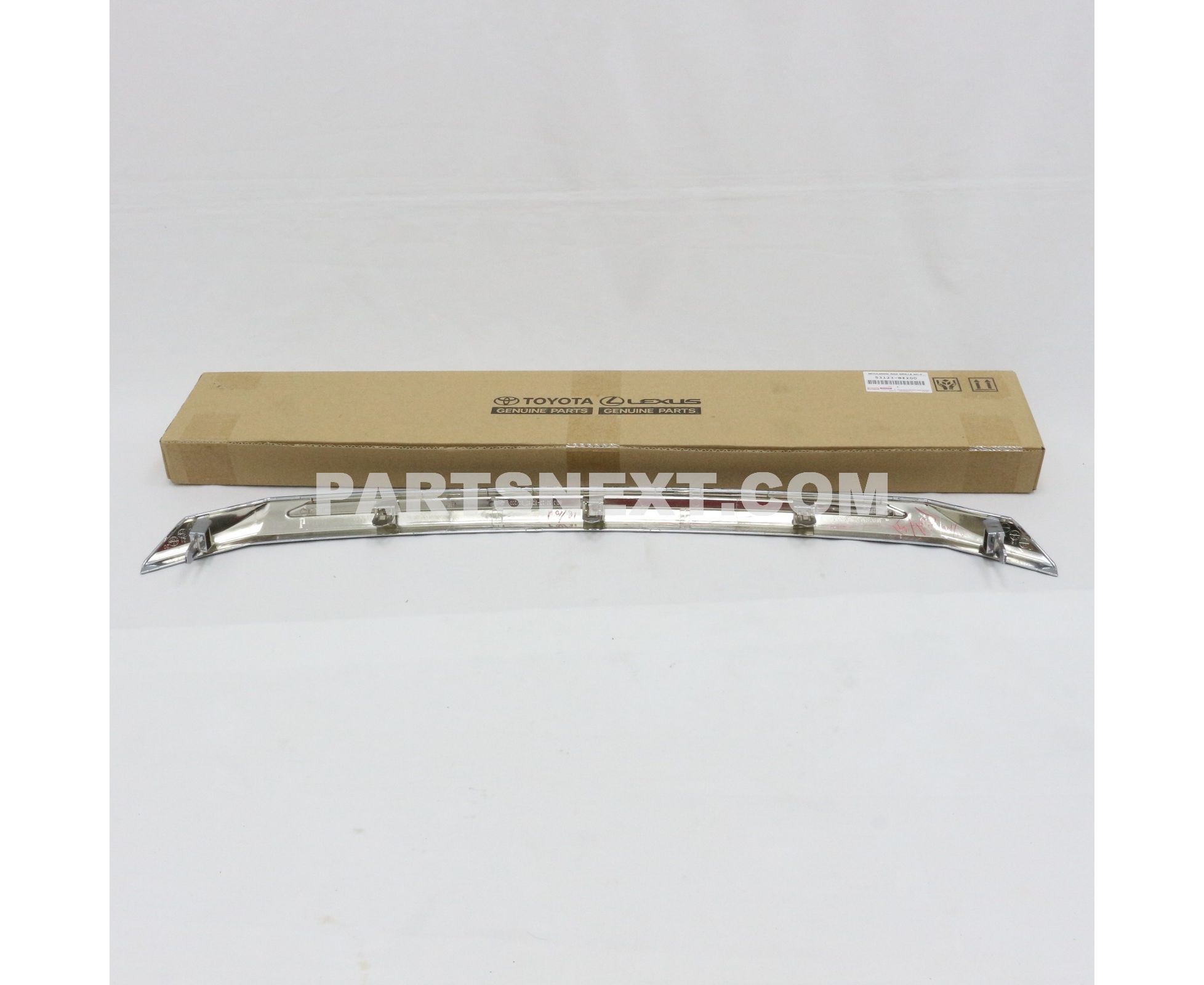 Toyota :: 53123-BZ200 MOULDING RADIATOR G
