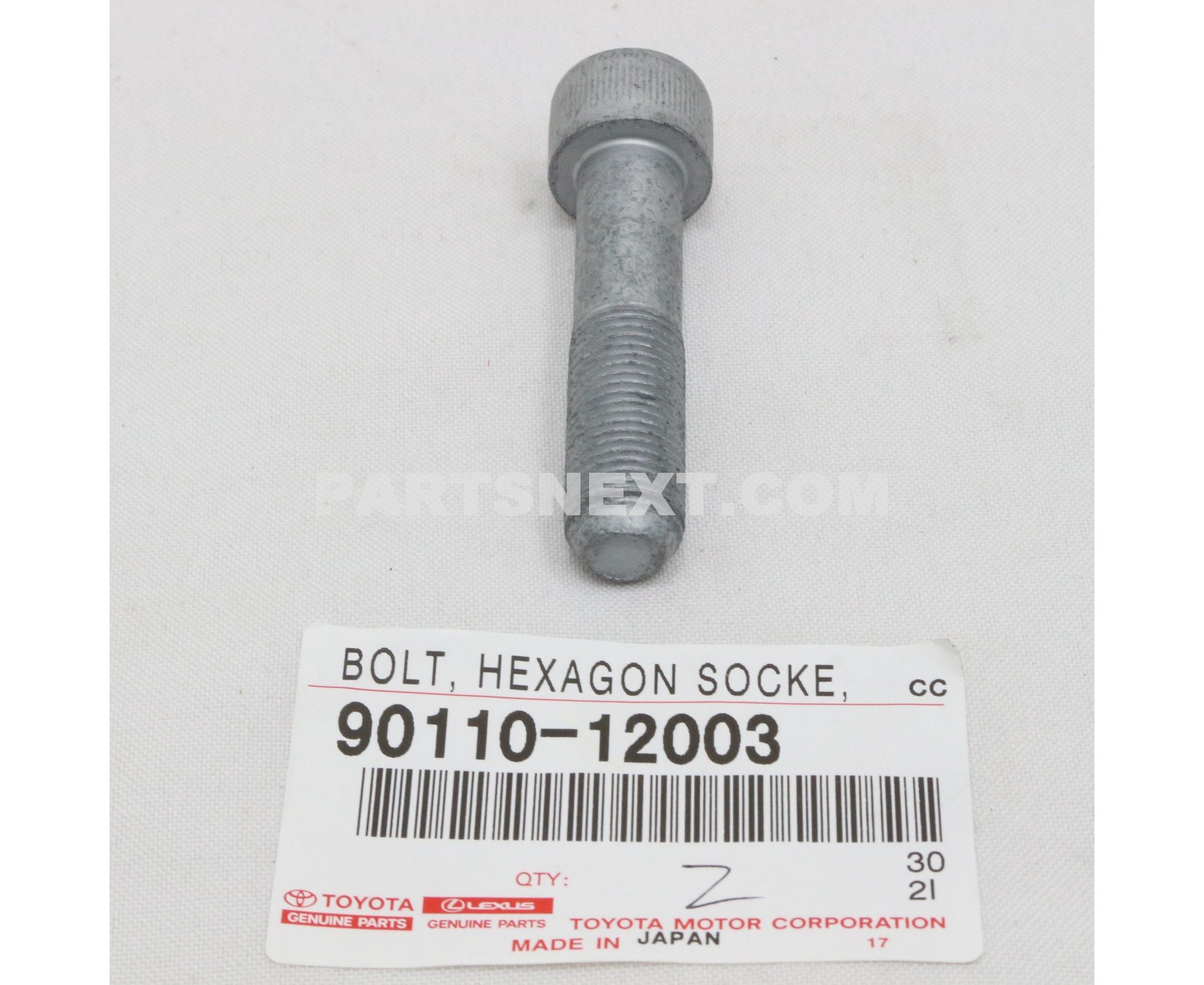 Toyota :: 90110-12003 BOLT (FOR REAR DRIVE SHAFT CROSS GROOVE JOINT)