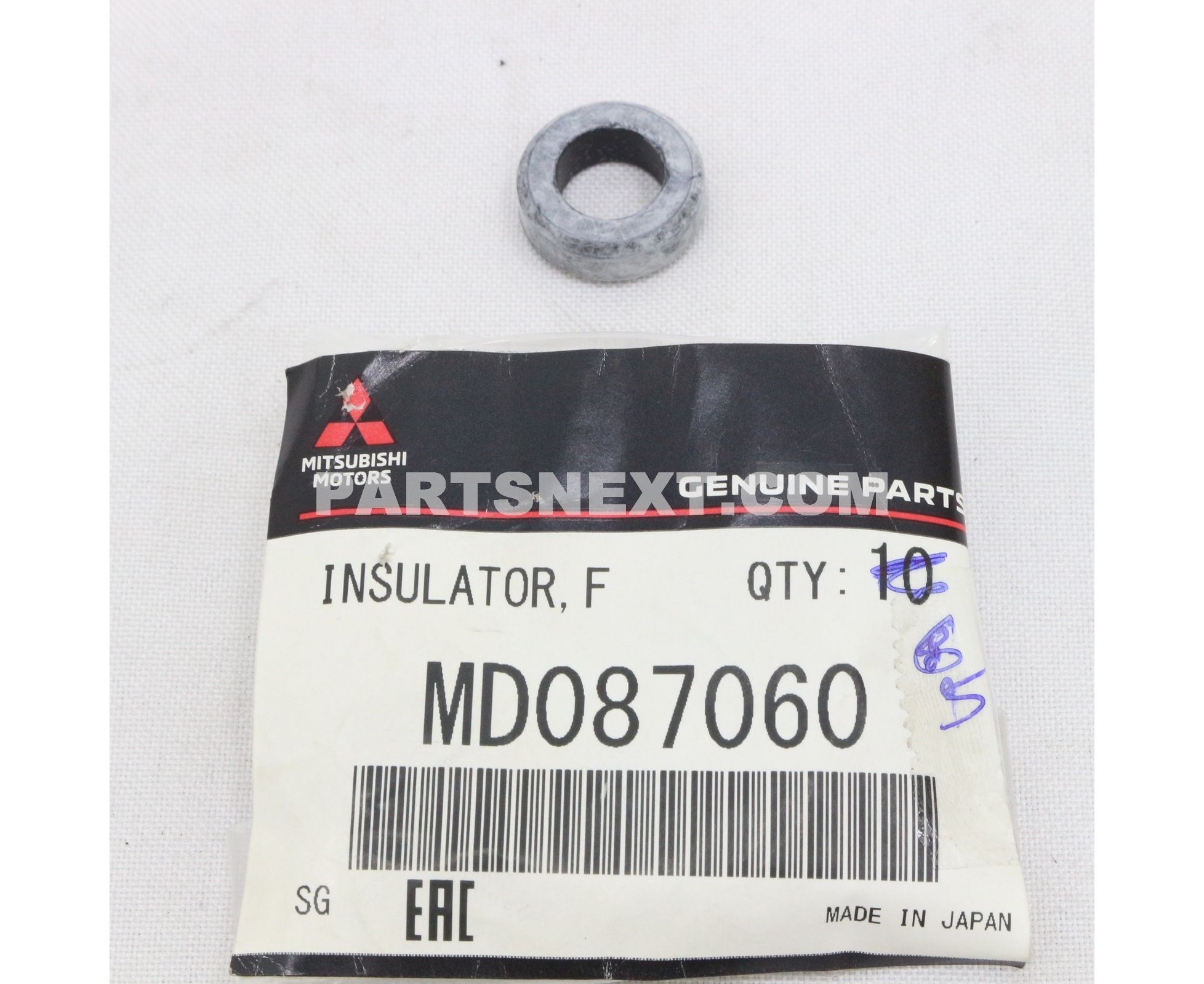 Mitsubishi :: MD087060 INSULATOR,FUEL INJECTOR