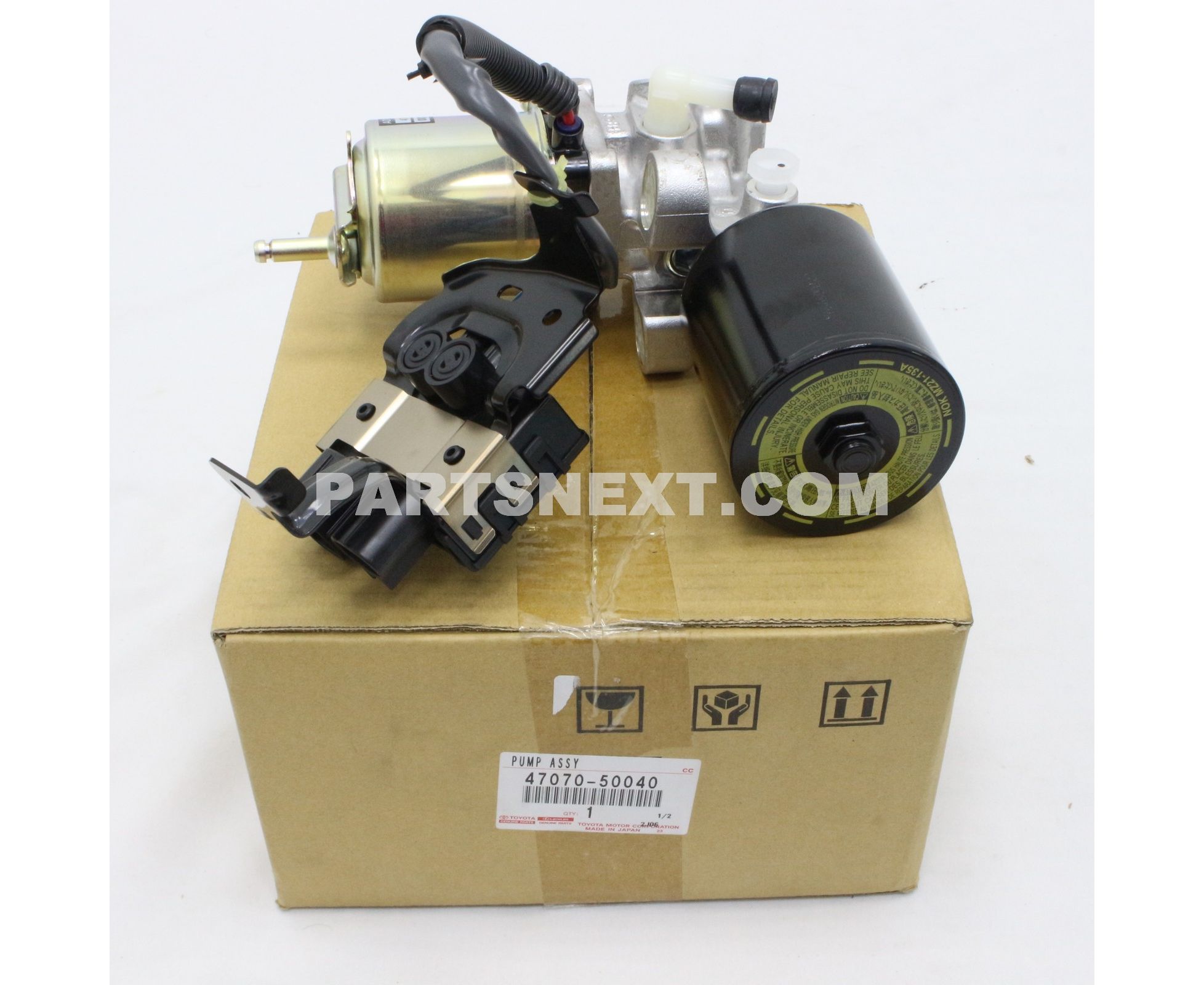 Toyota :: 47070-50040 PUMP ASSY, BRAKE BOOSTER