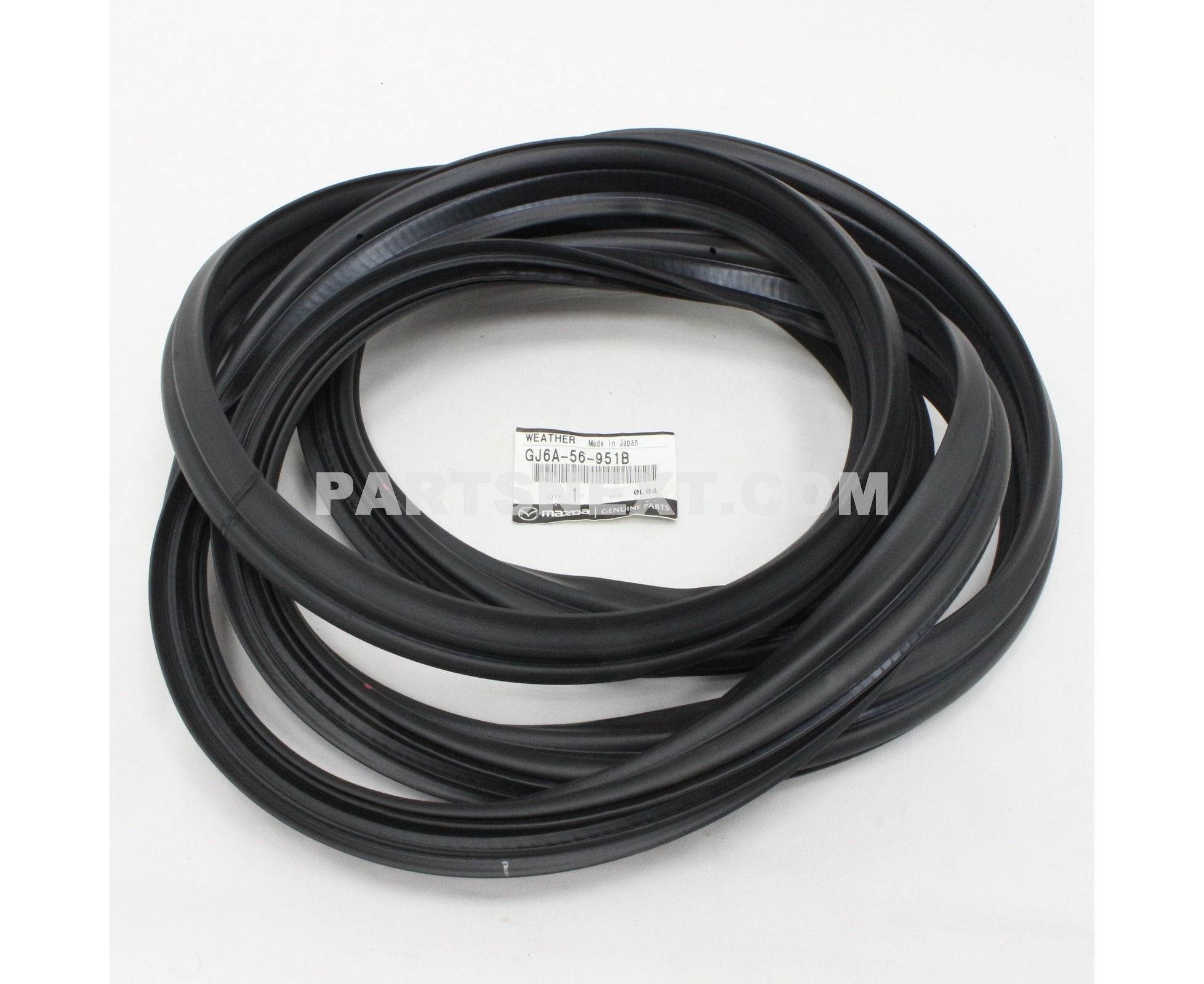 Mazda :: GJ6A-56-951B WEATHERSTRIP,LID