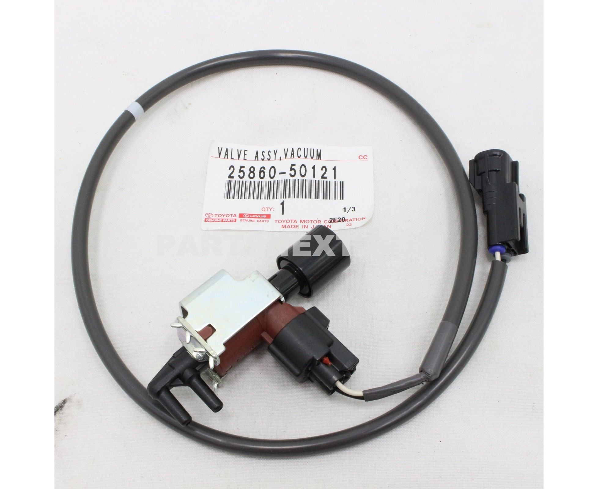Toyota :: 25860-50121 VALVE ASSY, VACUUM SWITCHING