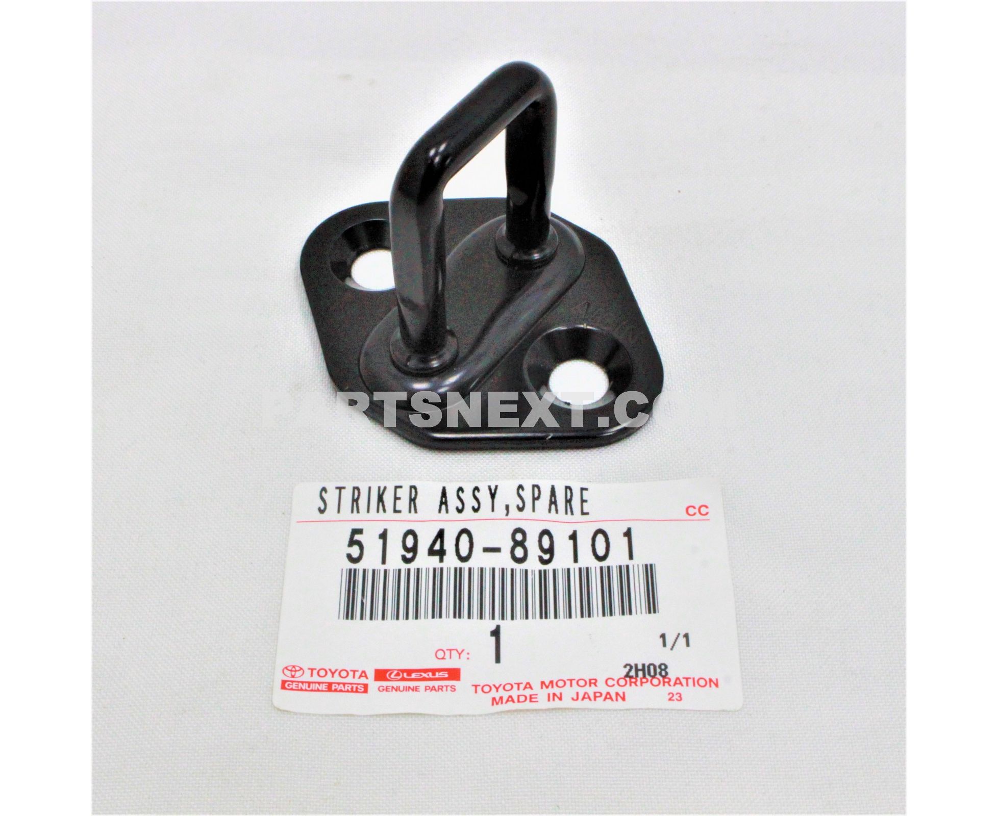 Toyota :: 51940-89101 STRIKER ASSY, SPARE WHEEL CARRIER LOCK