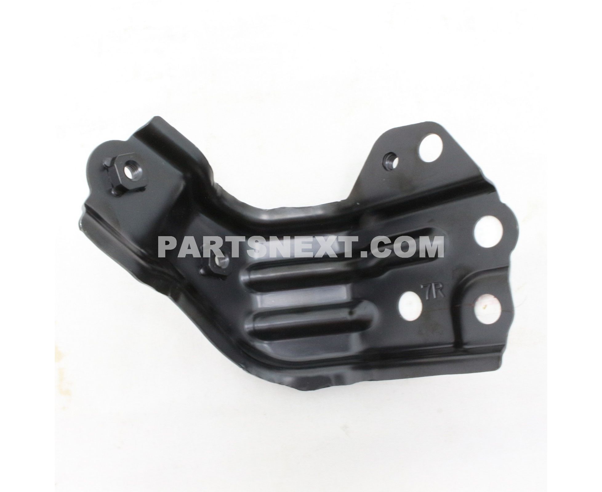 Toyota :: 53717-48070 PLATE, FENDER APRON