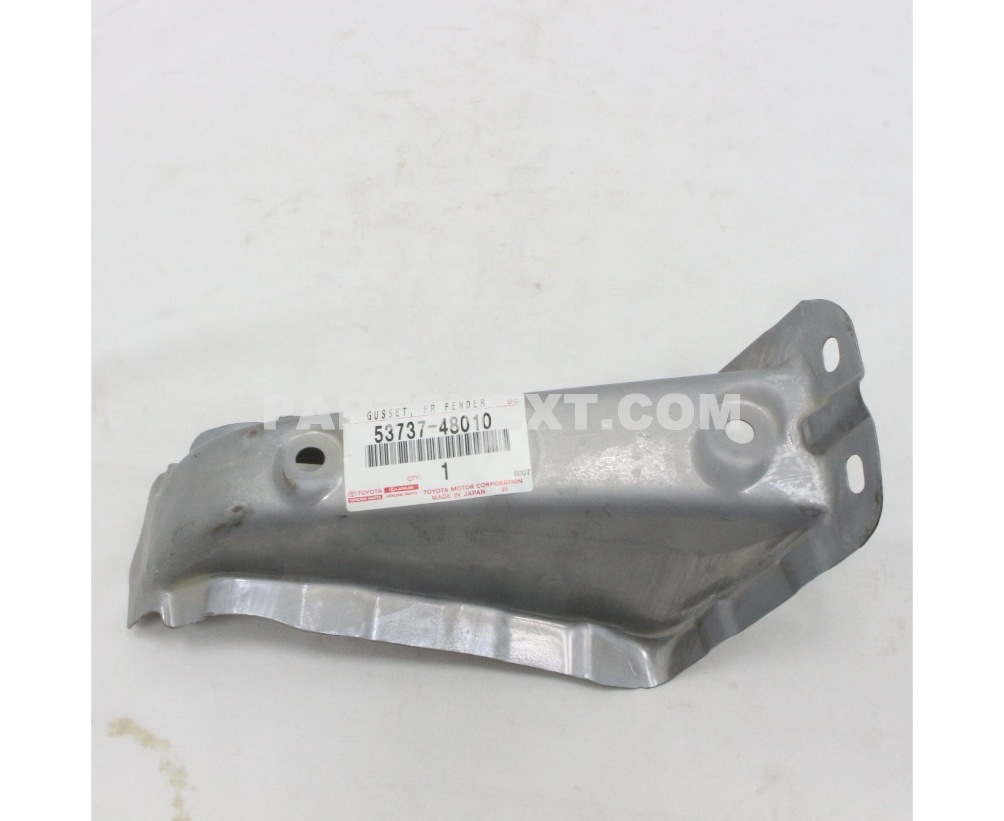 Toyota :: 53737-48010 GUSSET, FRONT FENDER APRON WIND GUIDE, RH