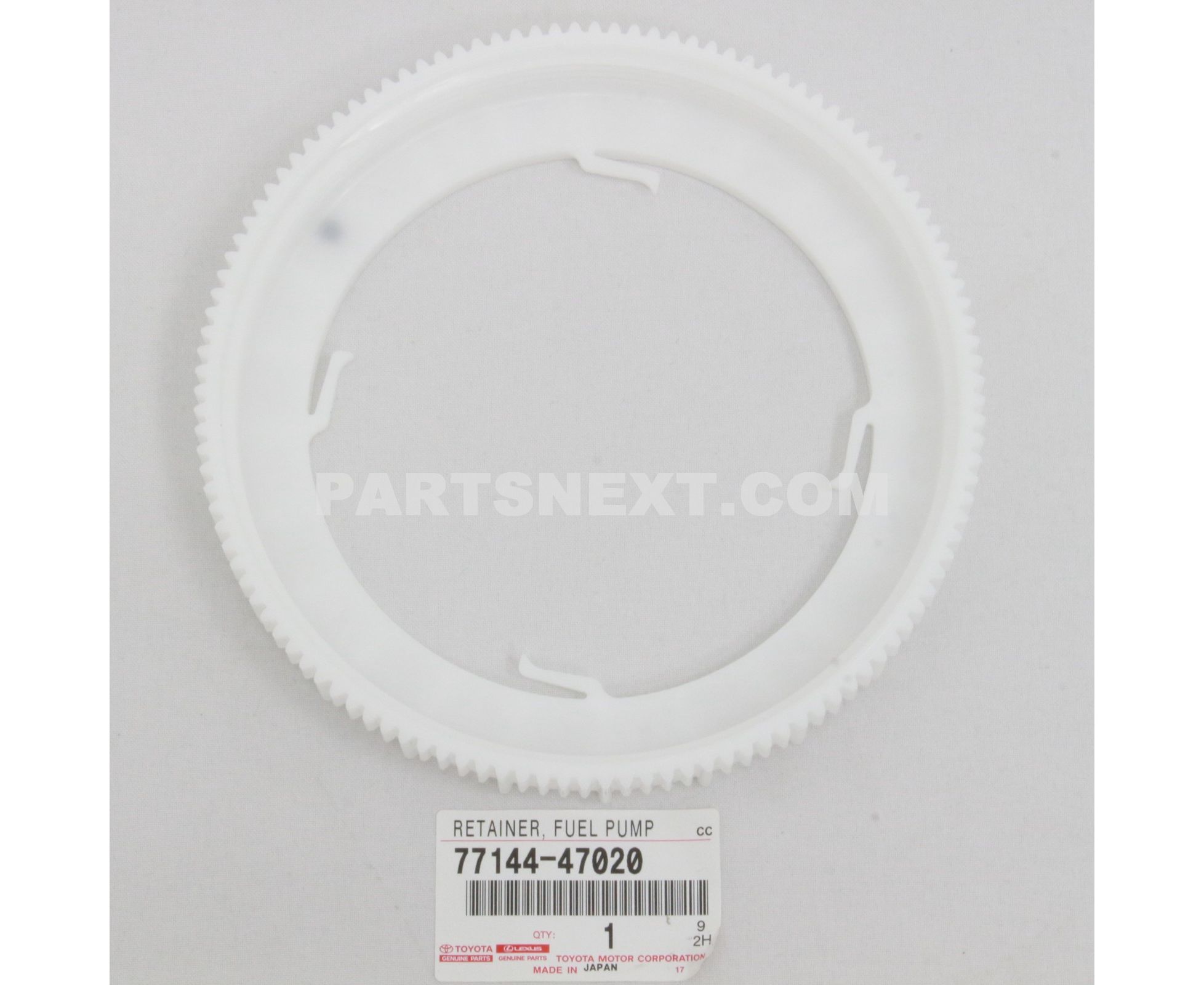 Toyota :: 77144-47020 RETAINER, FUEL PUMP GAUGE