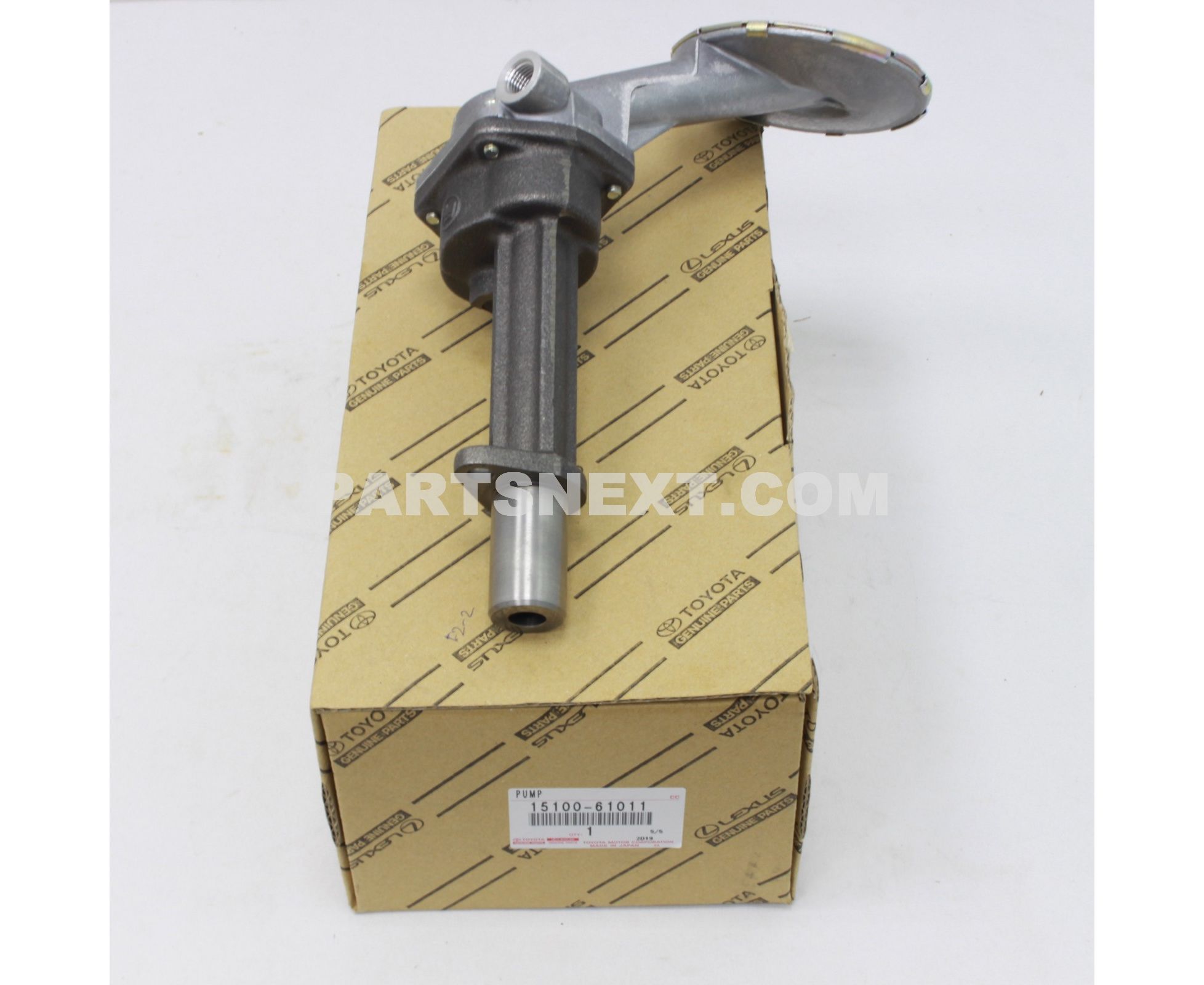 Toyota :: 15100-61011 PUMP ASSY, OIL