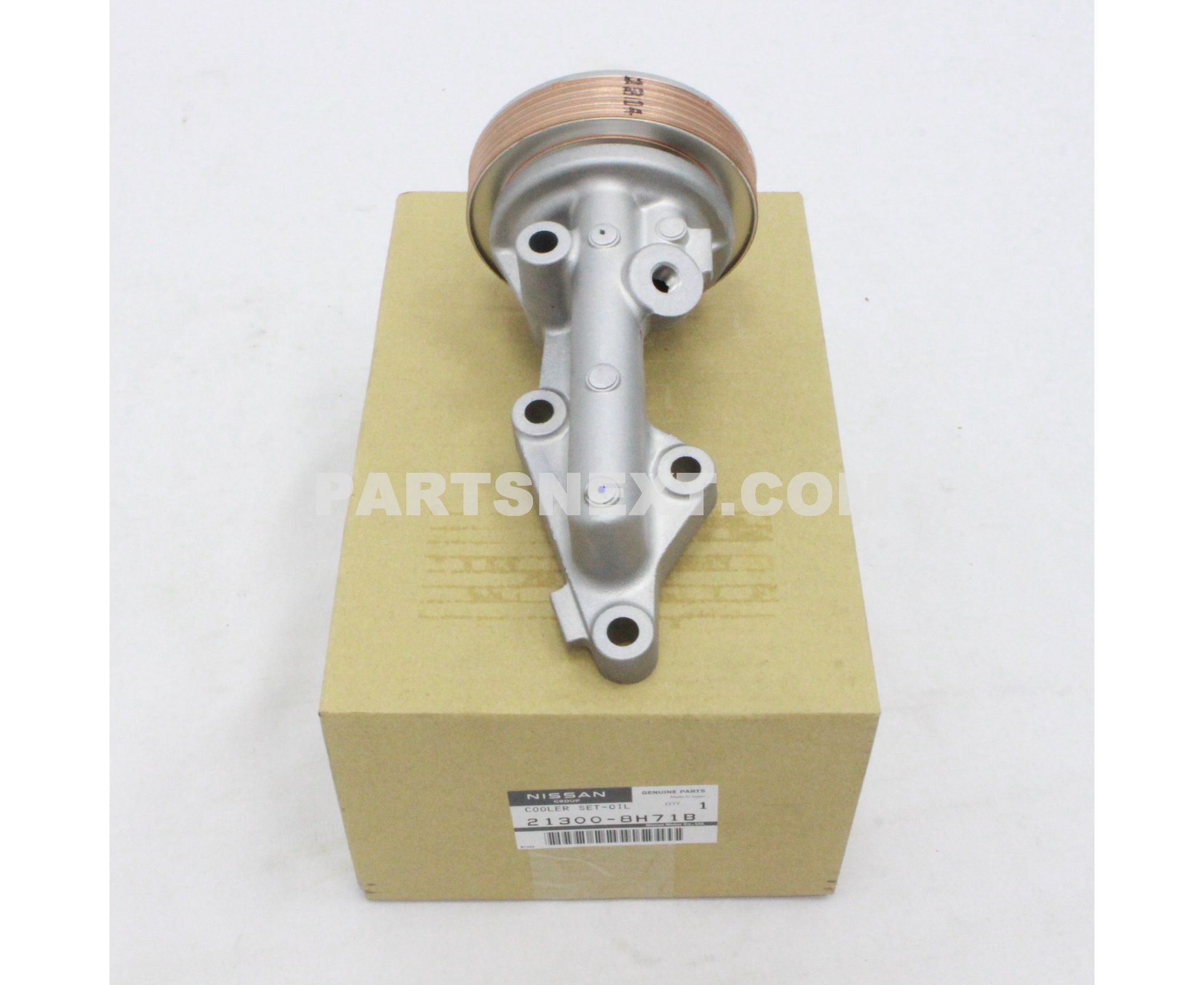 Nissan :: 21300-8H71B COOLER SET-OIL
