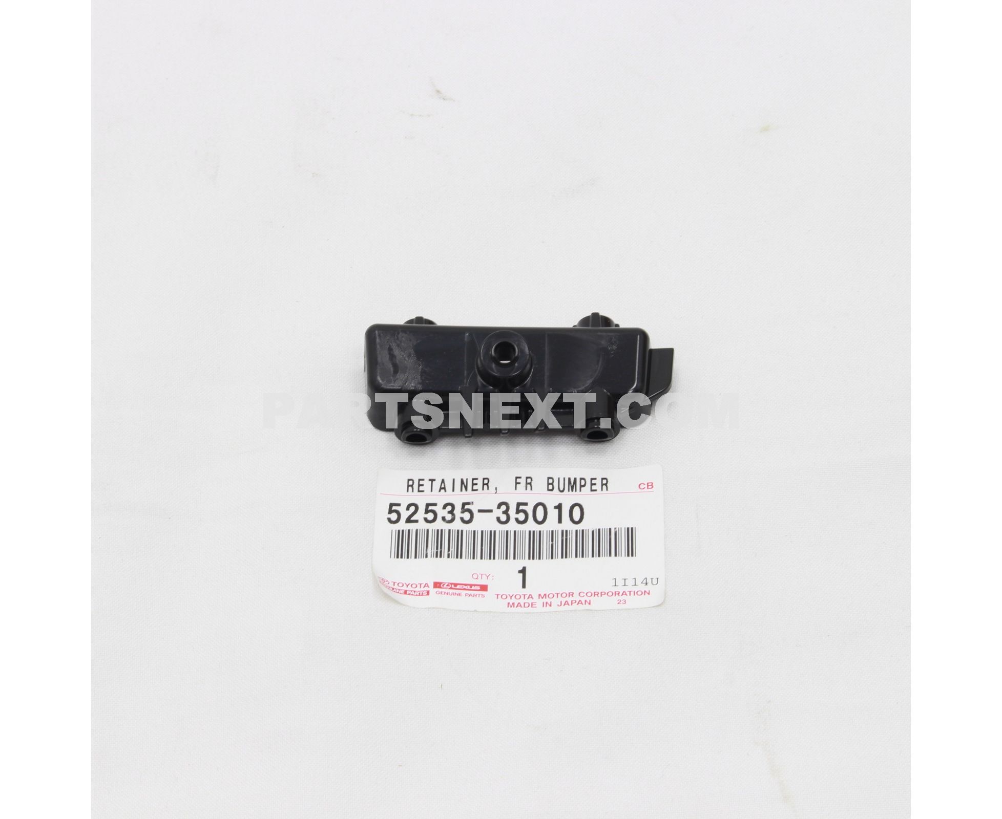 Toyota :: 52535-35010 RETAINER, FRONT BUMPER SIDE, RH