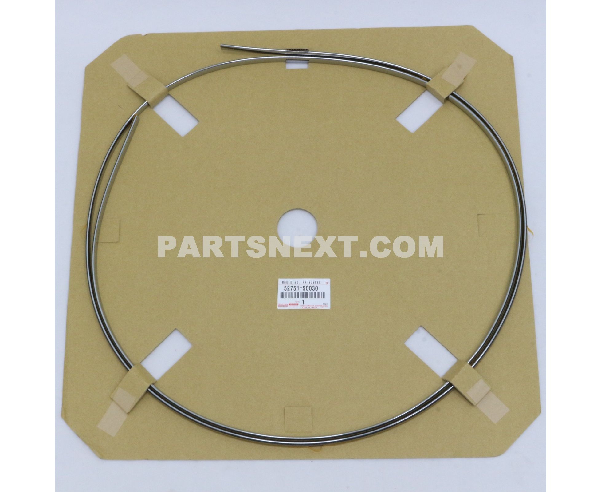 Toyota :: 52751-50030 MOULDING, REAR BUMPER