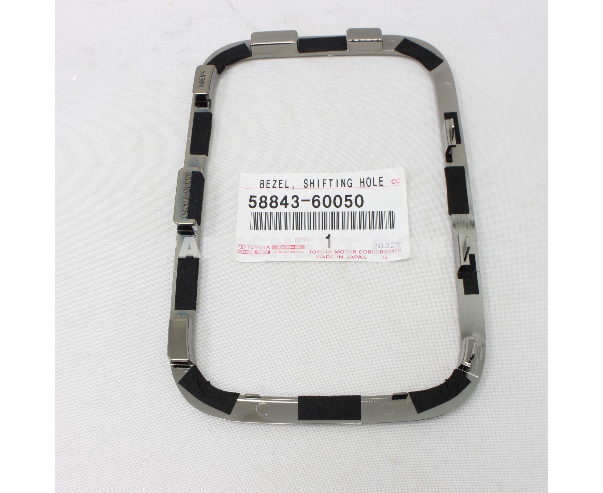 Toyota :: 58843-60050 BEZEL, SHIFTING HOLE