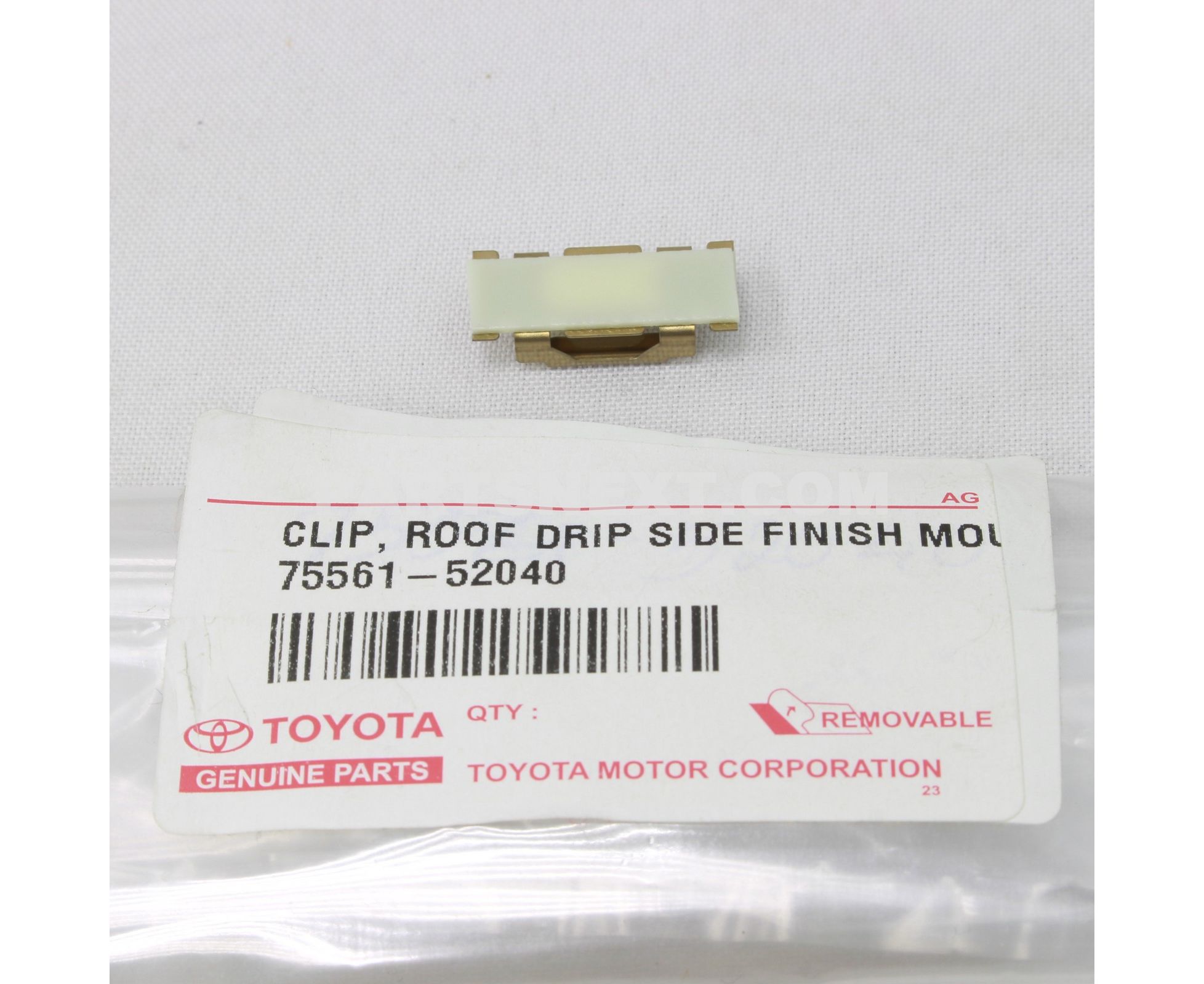 Toyota :: 75561-52040 CLIP, ROOF DRIP SIDE FINISH MOULDING