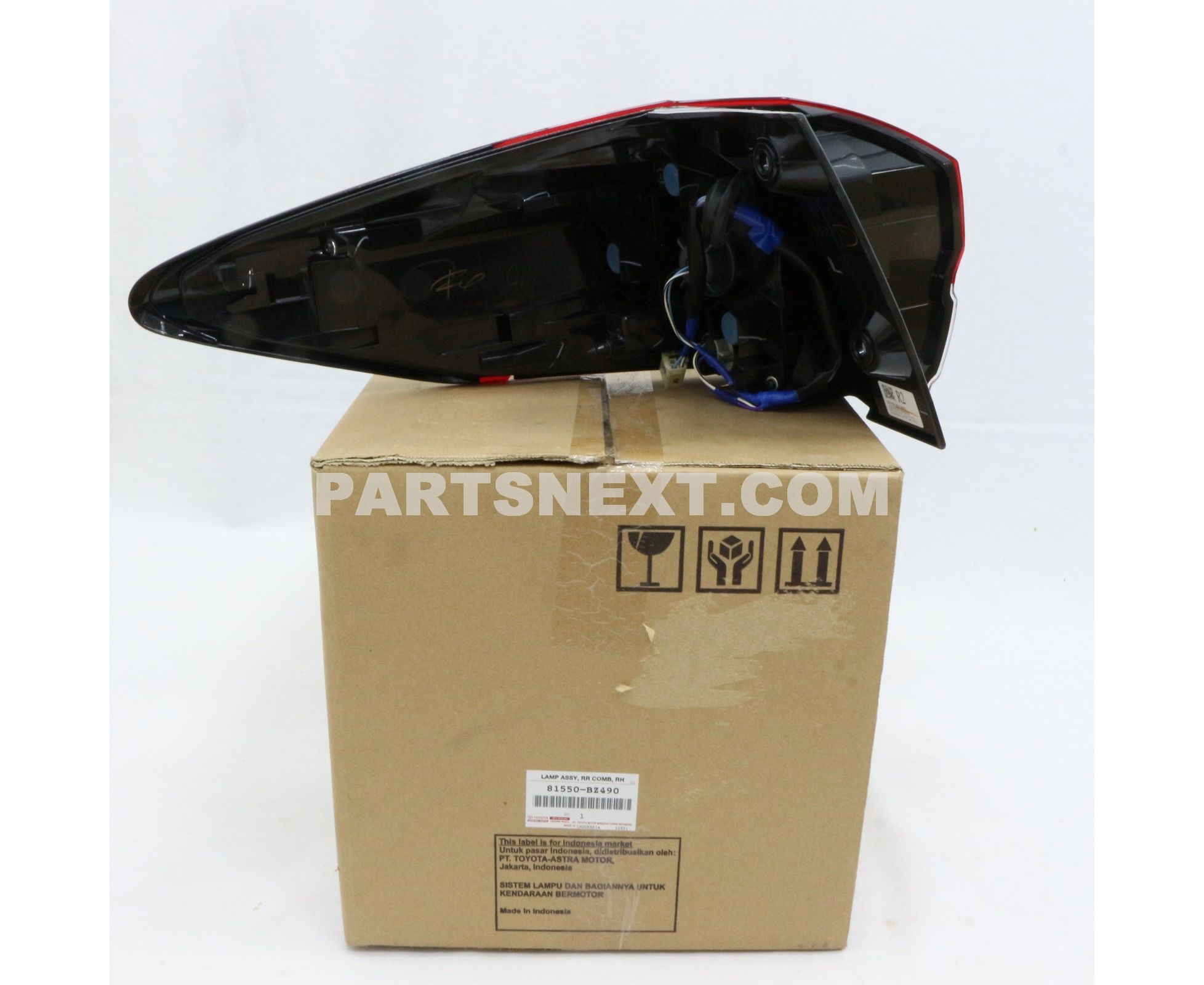 Toyota :: 81550-BZ490 LAMP ASSY RR COMBIN