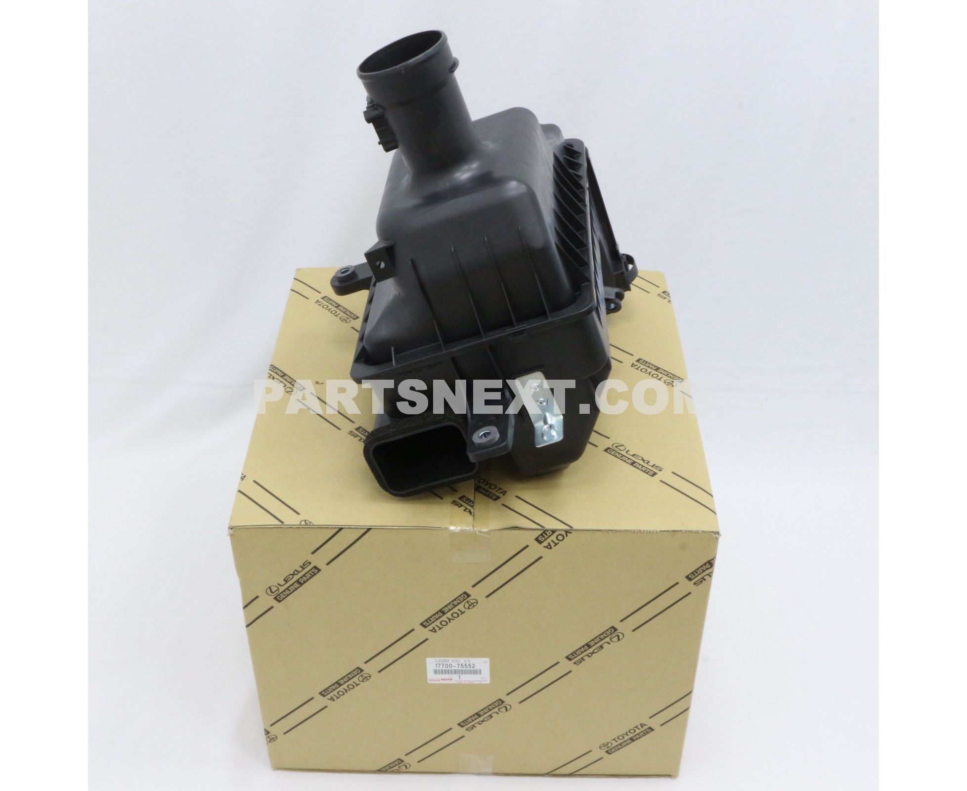 Toyota :: 17700-75552 CLEANER ASSY AIR