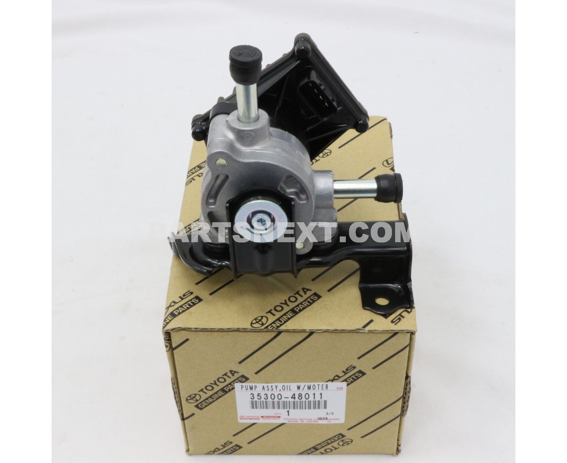 Toyota :: 35300-48011 PUMP ASSY, OIL W/MOTOR
