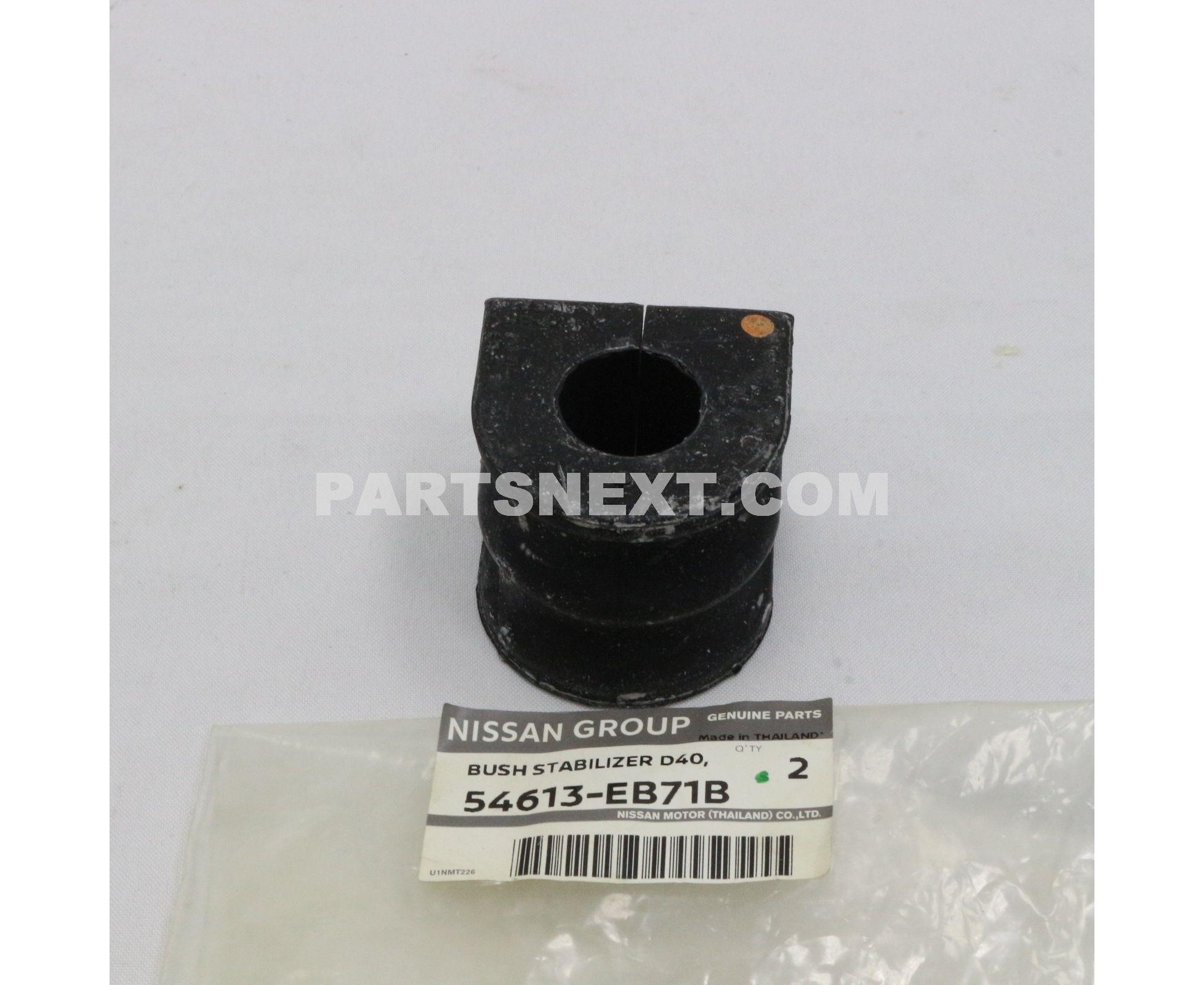 Nissan :: 54613-EB71B BUSH-STABILIZER