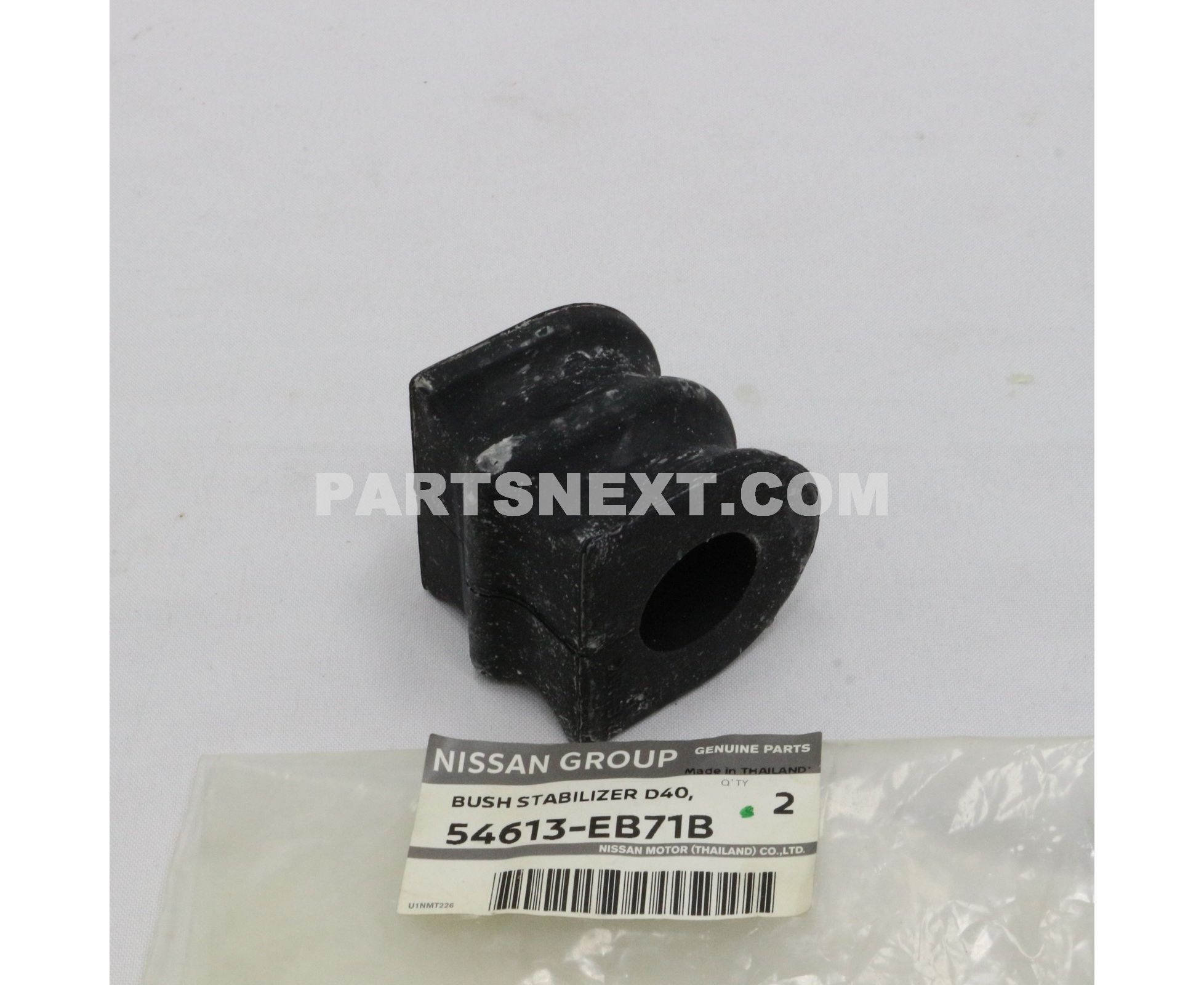 Nissan :: 54613-EB71B BUSH-STABILIZER