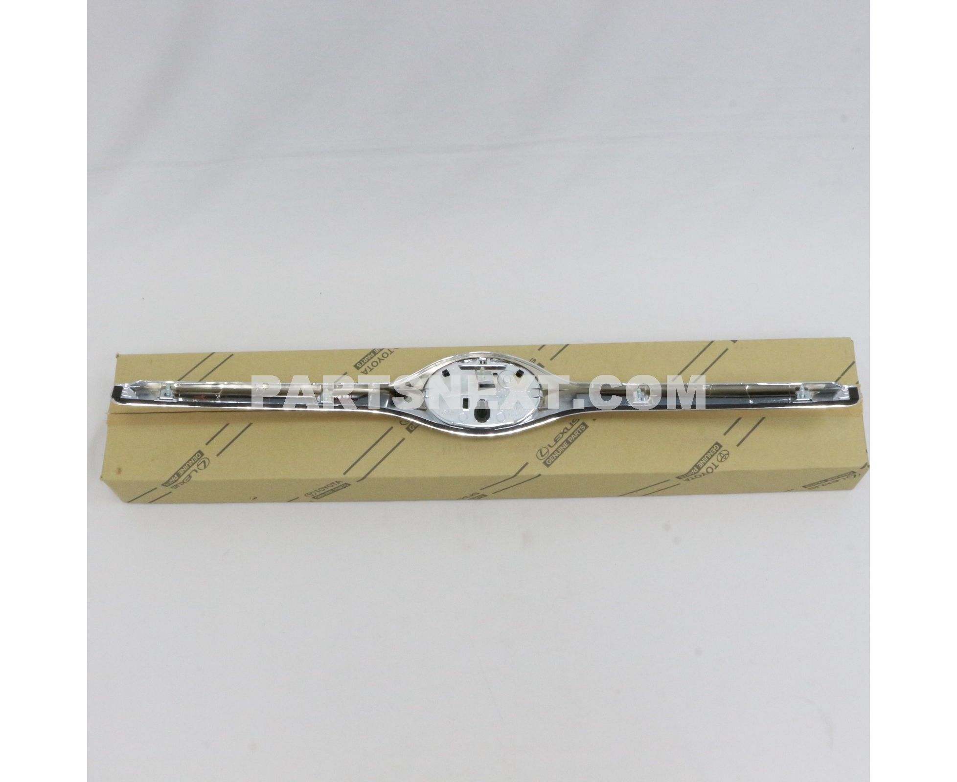 Toyota :: 75770-12190 MOULDING ASSY, HOOD, FRONT