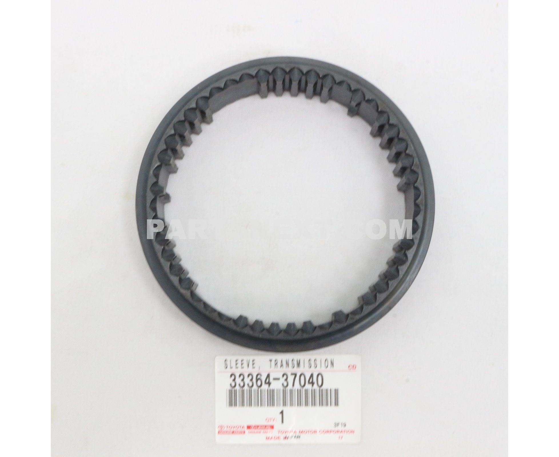 Toyota :: 33364-37040 SLEEVE, TRANSMISSION HUB, NO.2