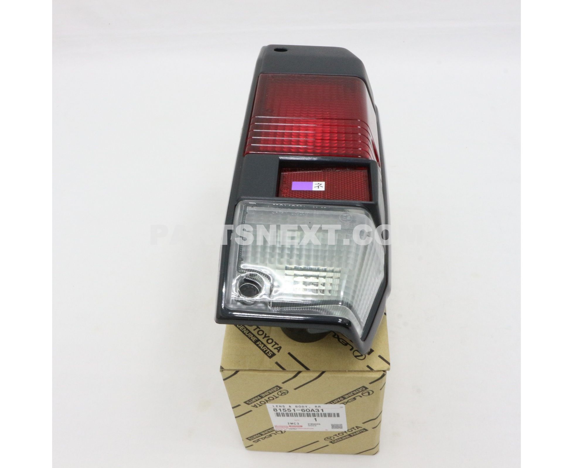 Toyota :: 81551-60A31 LENS & BODY RR