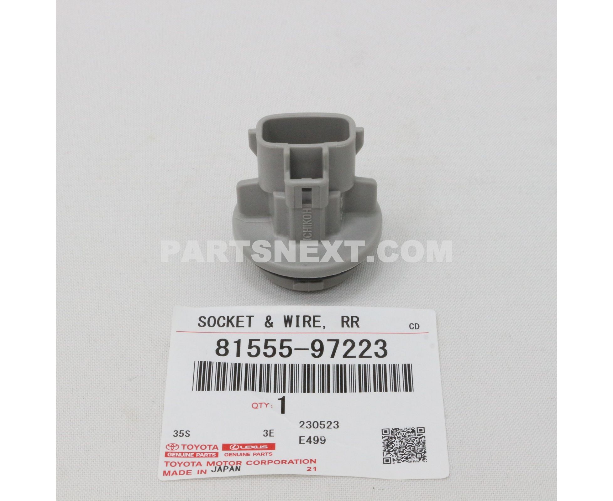 Toyota :: 81555-97223 SOCKET, FRONT TURN SIGNAL LAMP