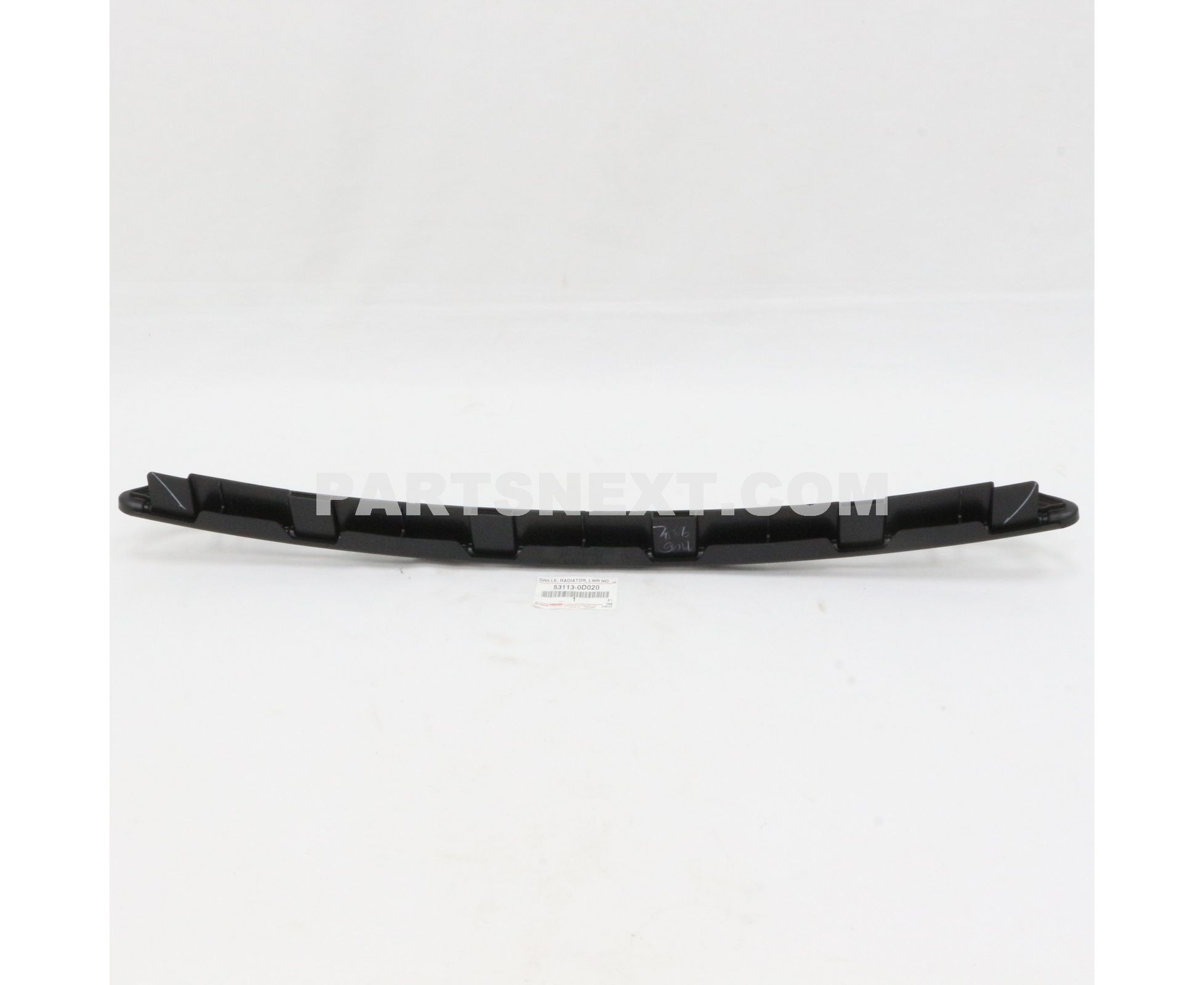 Toyota :: 53113-0D020 GRILLE RADIATOR LW