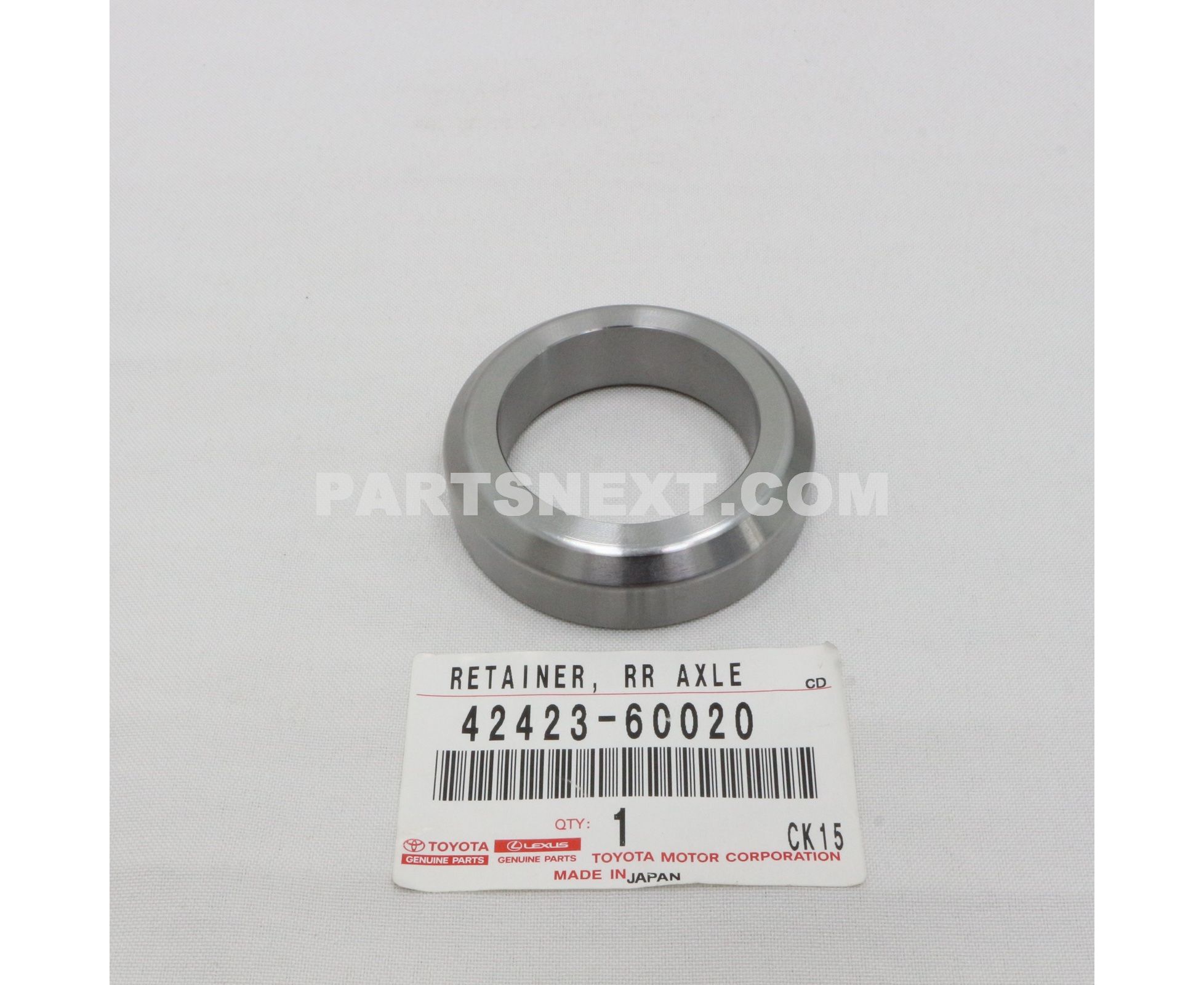 Toyota :: 42423-60020 RETAINER, REAR AXLE BEARING, INNER, RH/LH