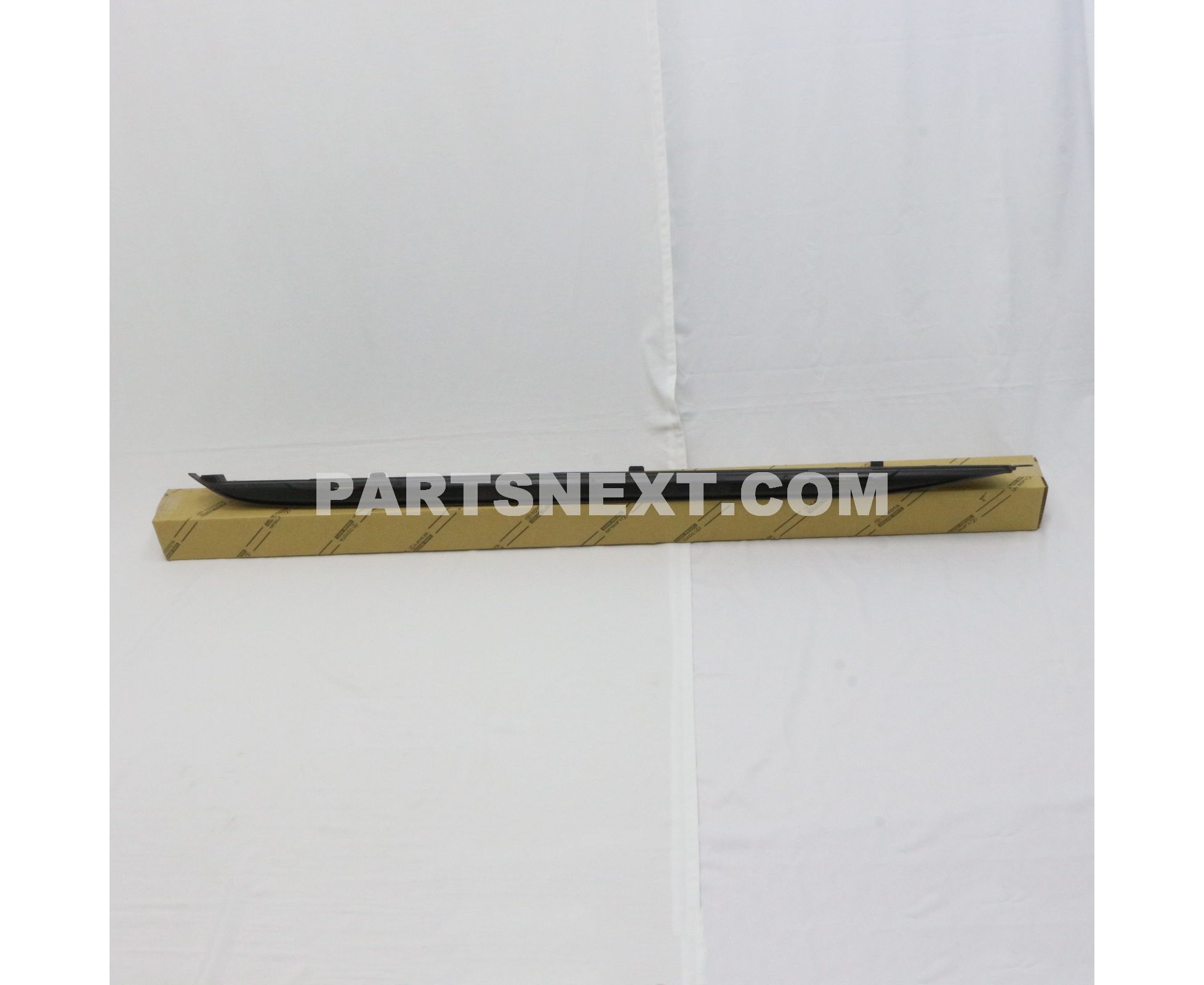 Toyota :: 51779-60130 COVER, SIDE DOOR STEP PLATE, NO.2