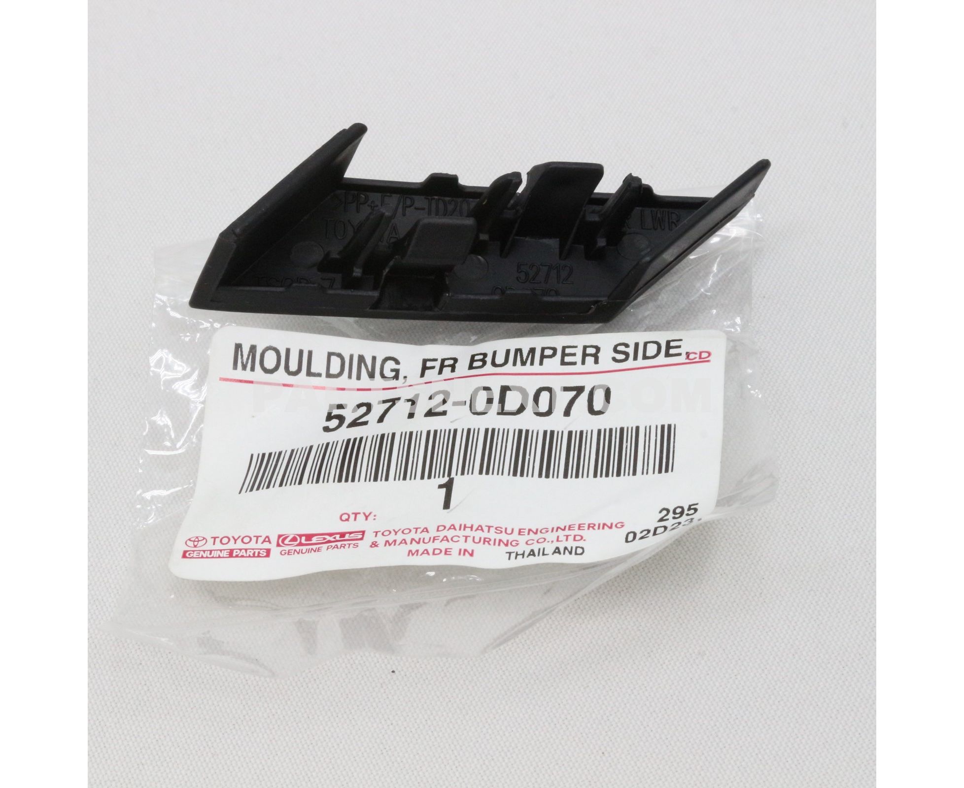 Toyota :: 52712-0D070 MOULDING, RADIATOR GRILLE, LOWER RH