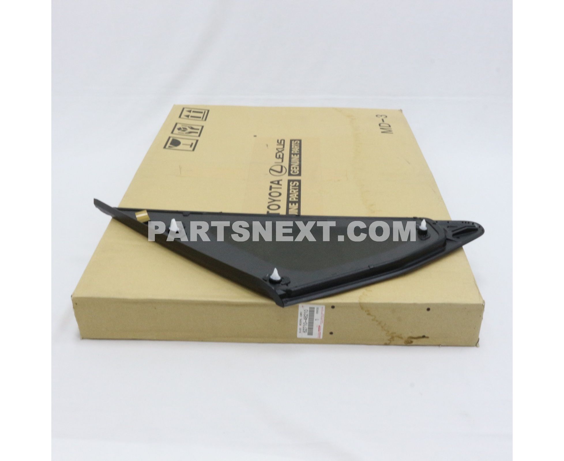 Toyota :: 62710-48210 WINDOW ASSY, QUARTER, RH