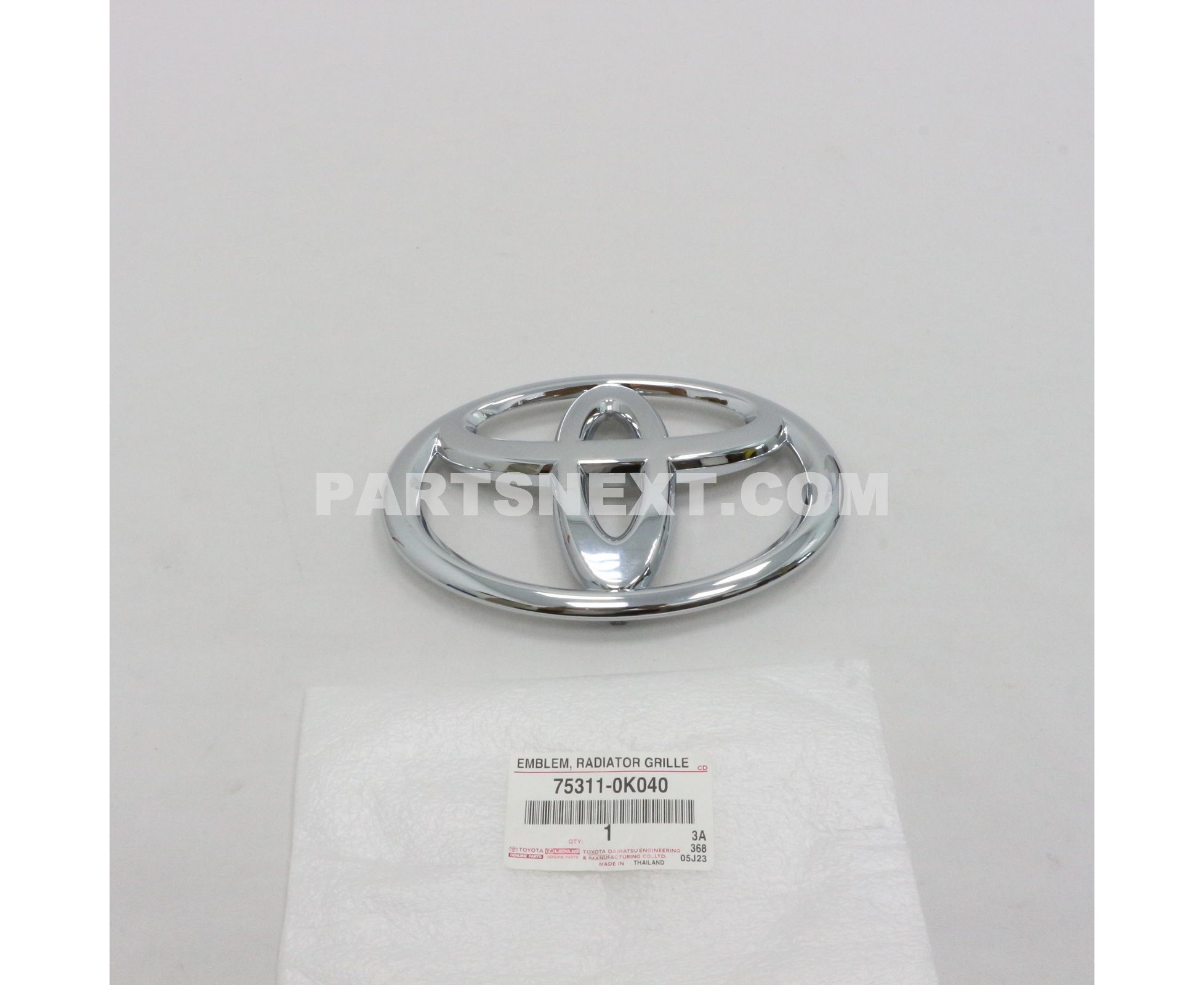 Toyota :: 75311-0K040 EMBLEM, RADIATOR GRILLE (OR FRONT PANEL)