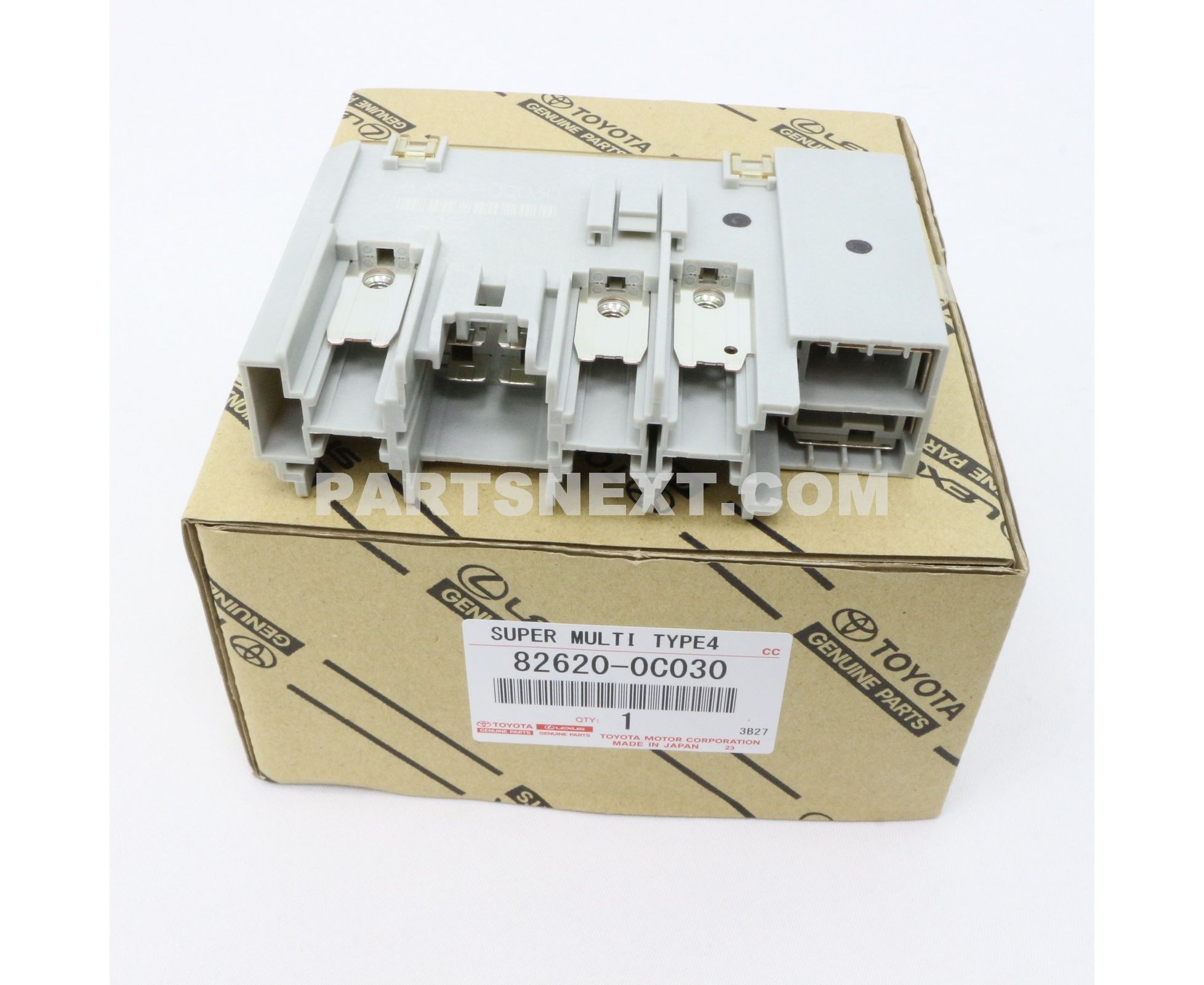 Toyota :: 82620-0C030 BLOCK ASSY, FUSIBLE LINK