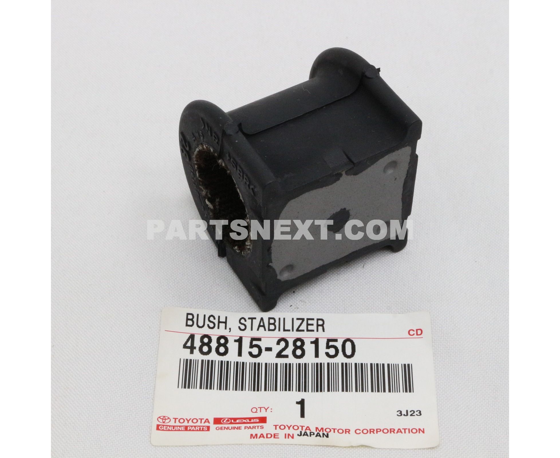 Toyota :: 48815-28150 BUSH, FRONT STABILIZER BAR, NO.1