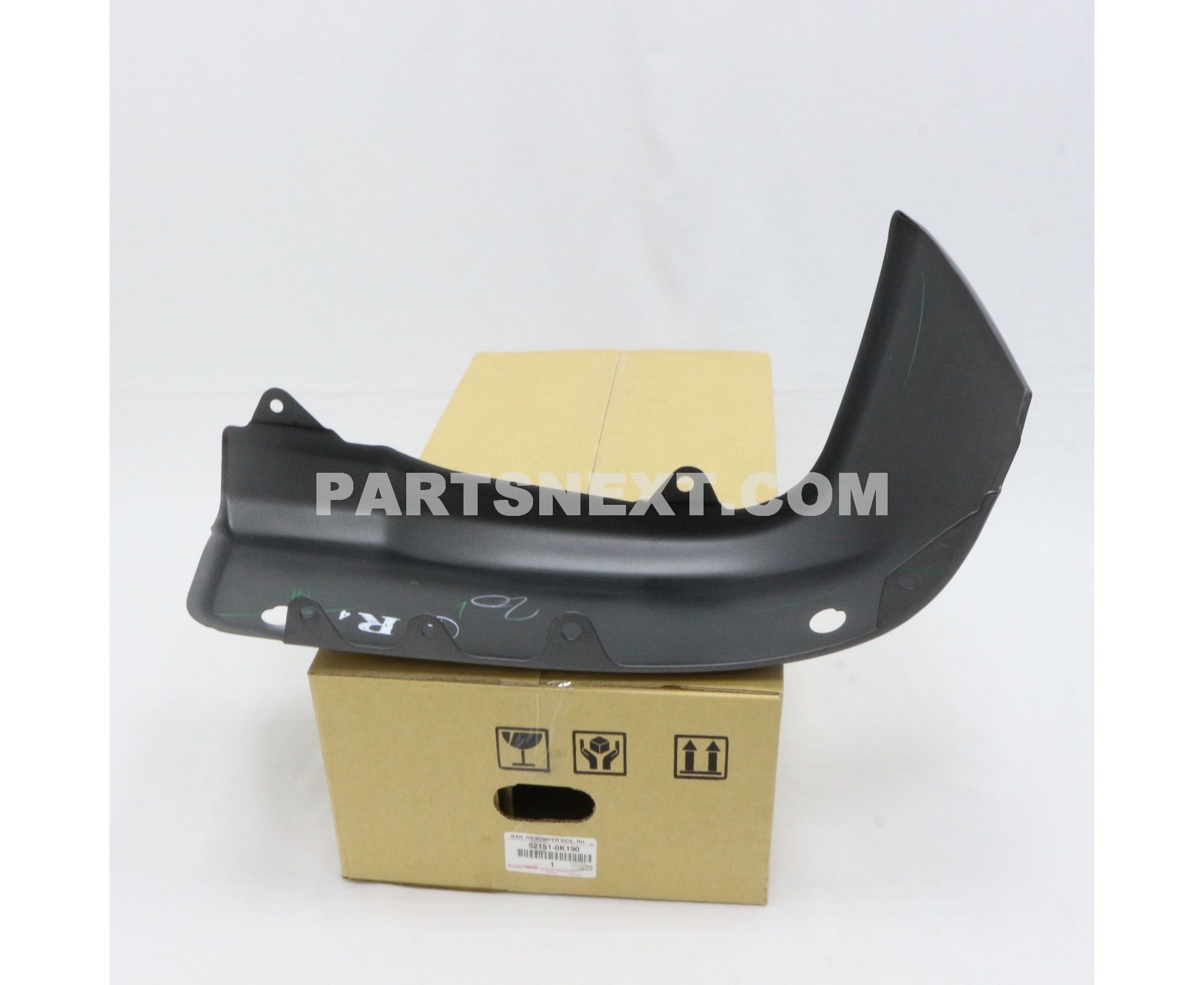 Toyota :: 52151-0K190 BAR RR BUMPER SIDE