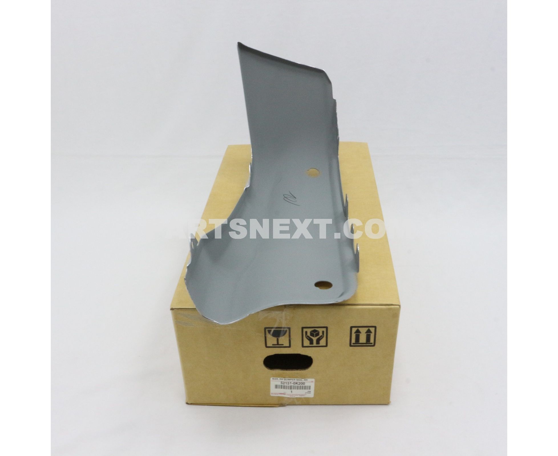 Toyota :: 52151-0K200 BAR RR BUMPER SIDE