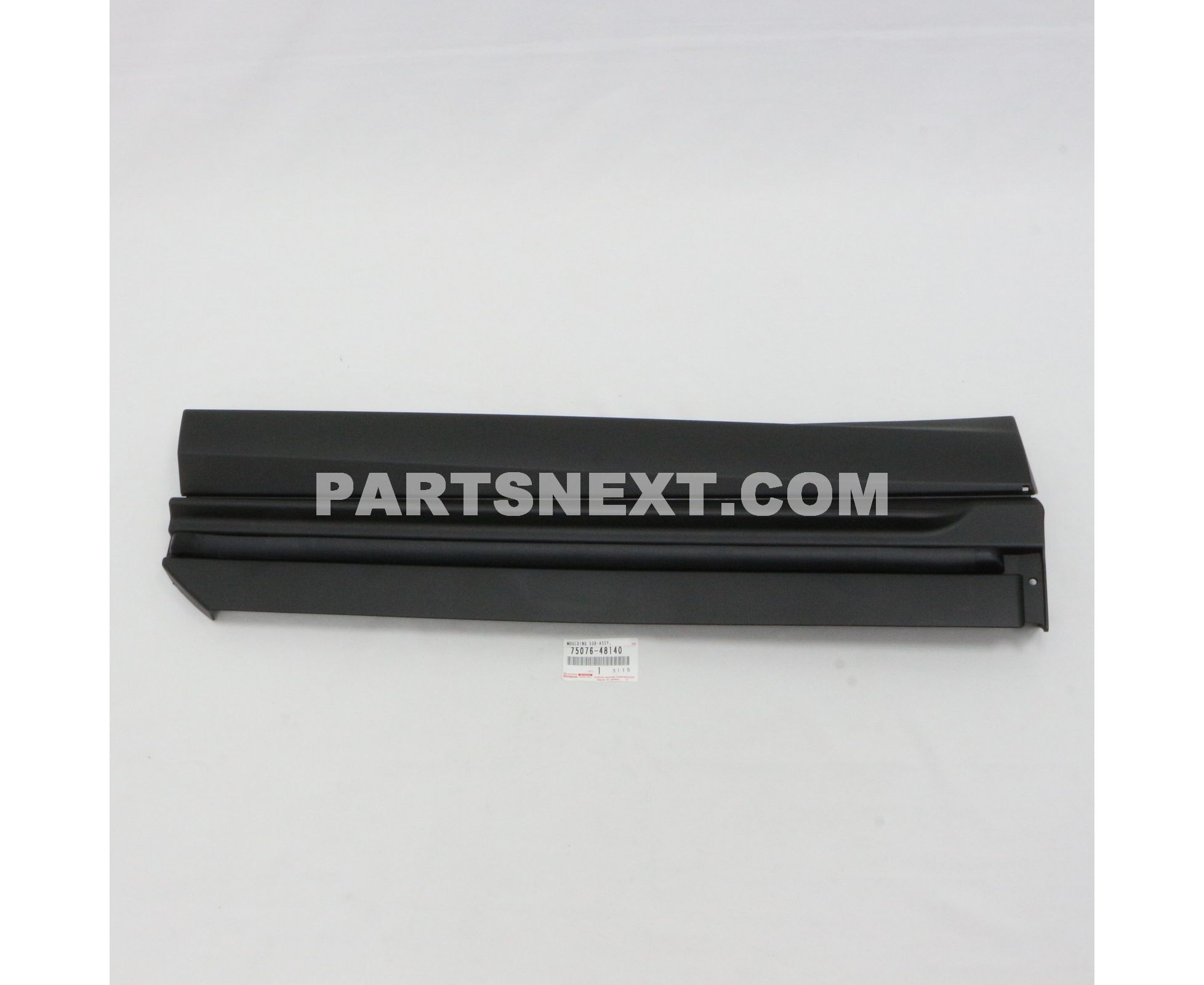 Toyota :: 75076-48140 MOULDING SUB-ASSY