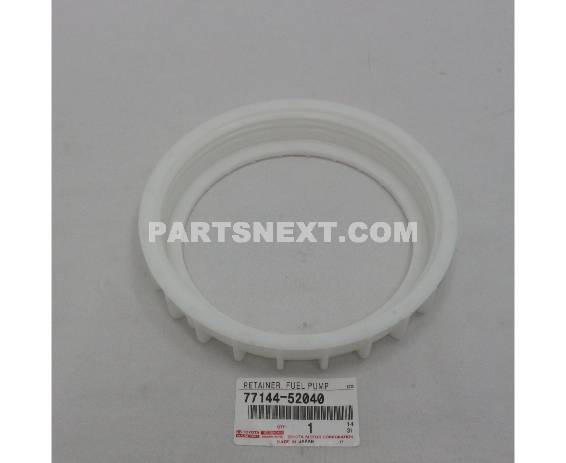 Toyota :: 77144-52040 RETAINER, FUEL PUMP GAUGE