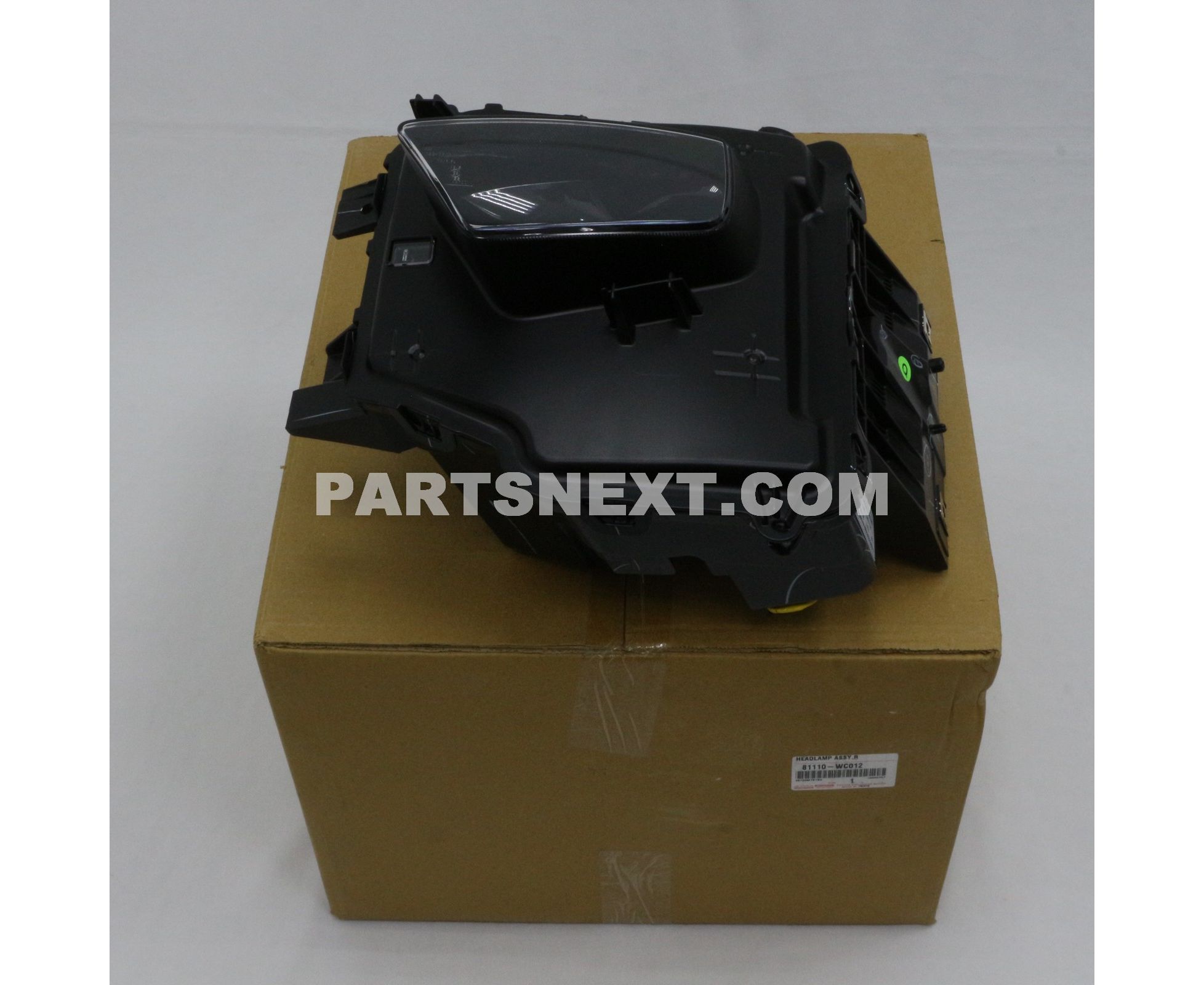 Toyota :: 81110-WC012 HEADLAMP ASSY RH