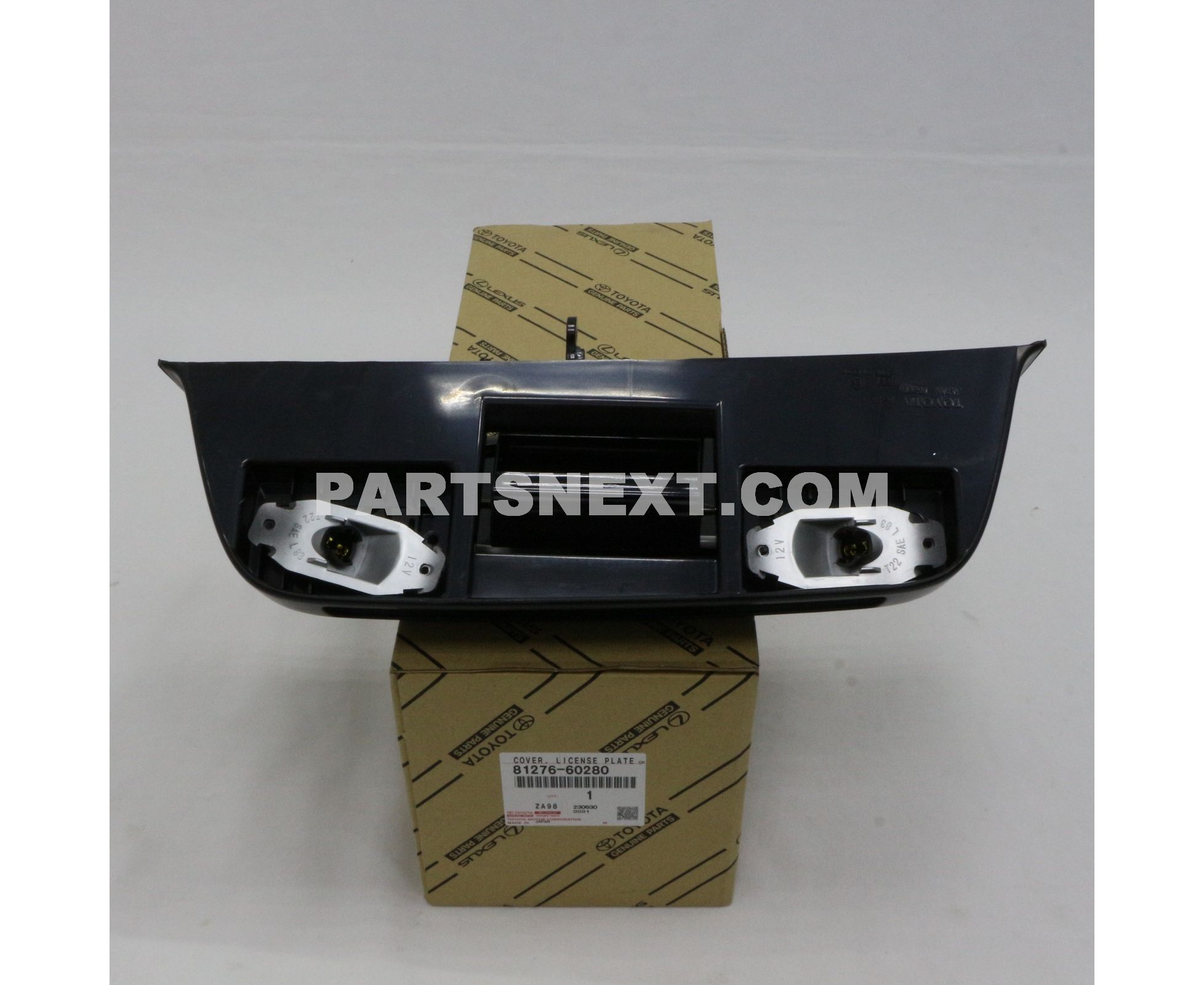 Toyota :: 81276-60280 COVER, LICENSE PLATE LAMP