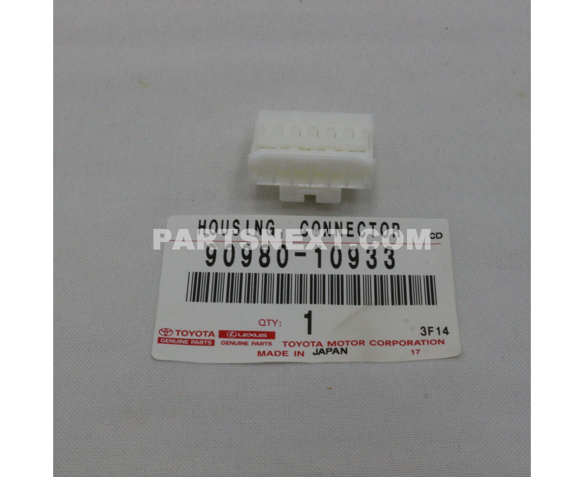 Toyota :: 90980-10933 HOUSING, CONNECTOR