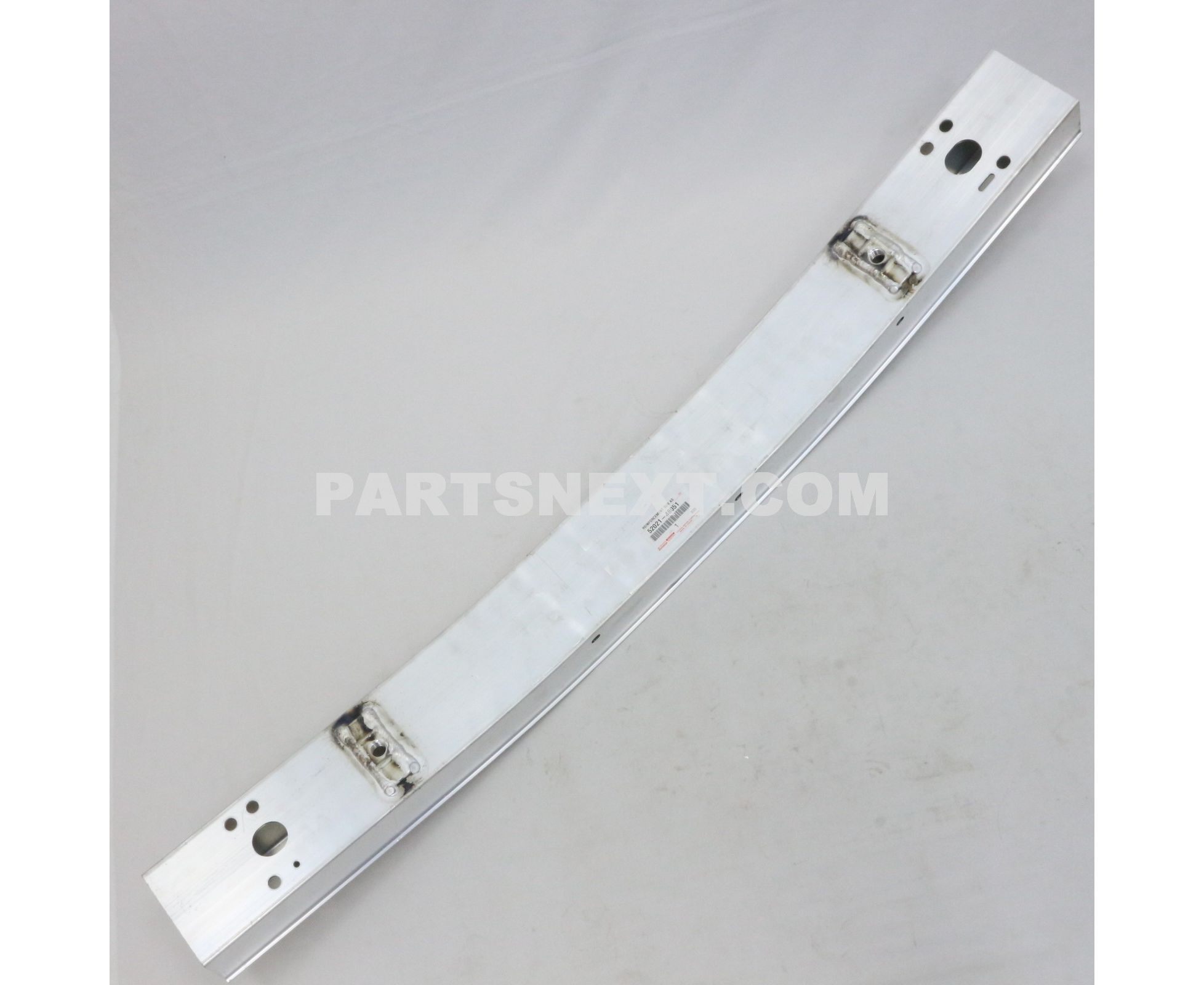 Toyota :: 52021-48051 REINFORCEMENT