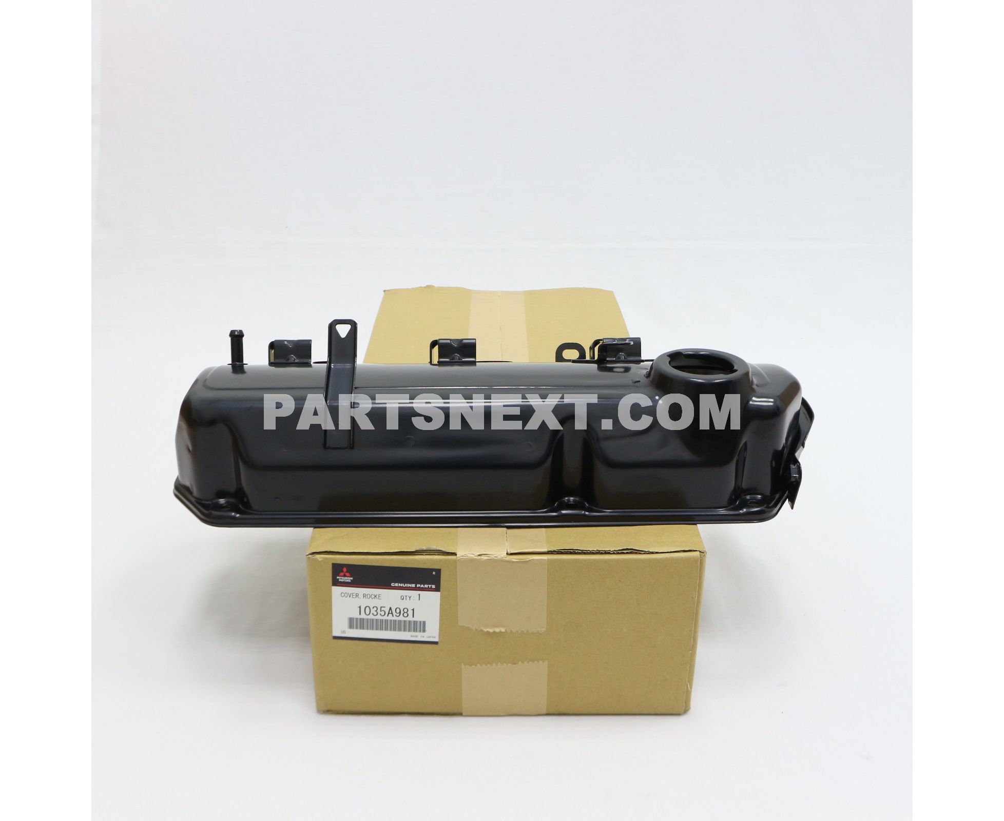 Mitsubishi :: 1035A981 COVER,ROCKER,RH