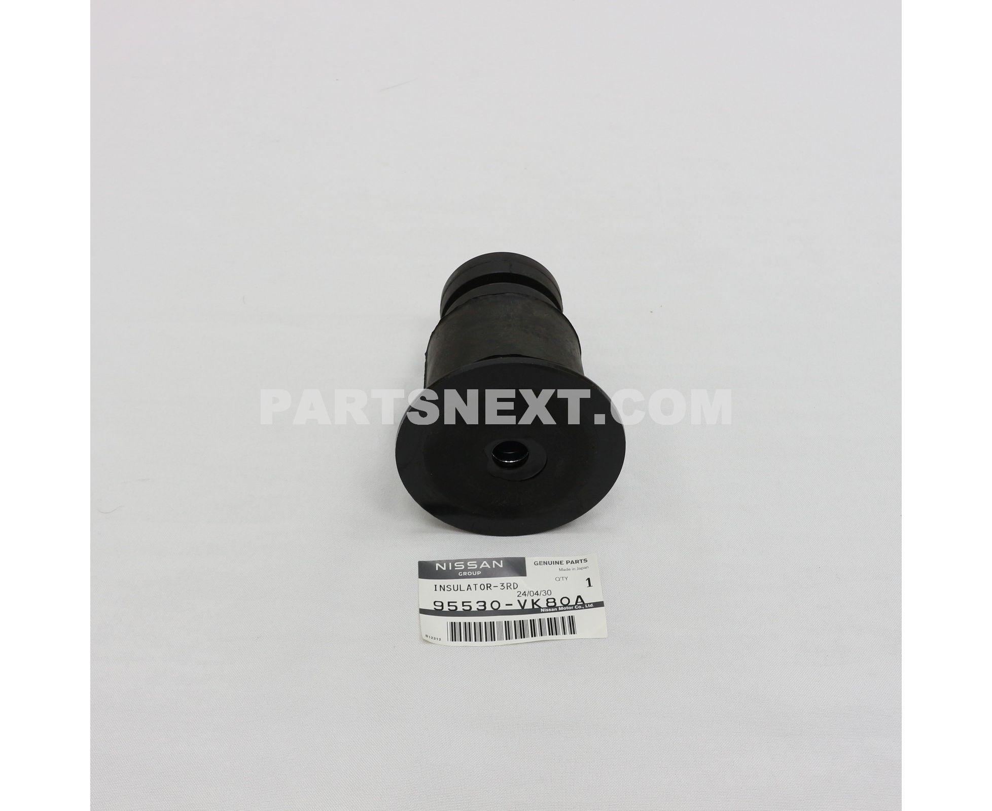 Nissan :: 95530-VK80A INSULATOR-BODY MOUNTING,3RD
