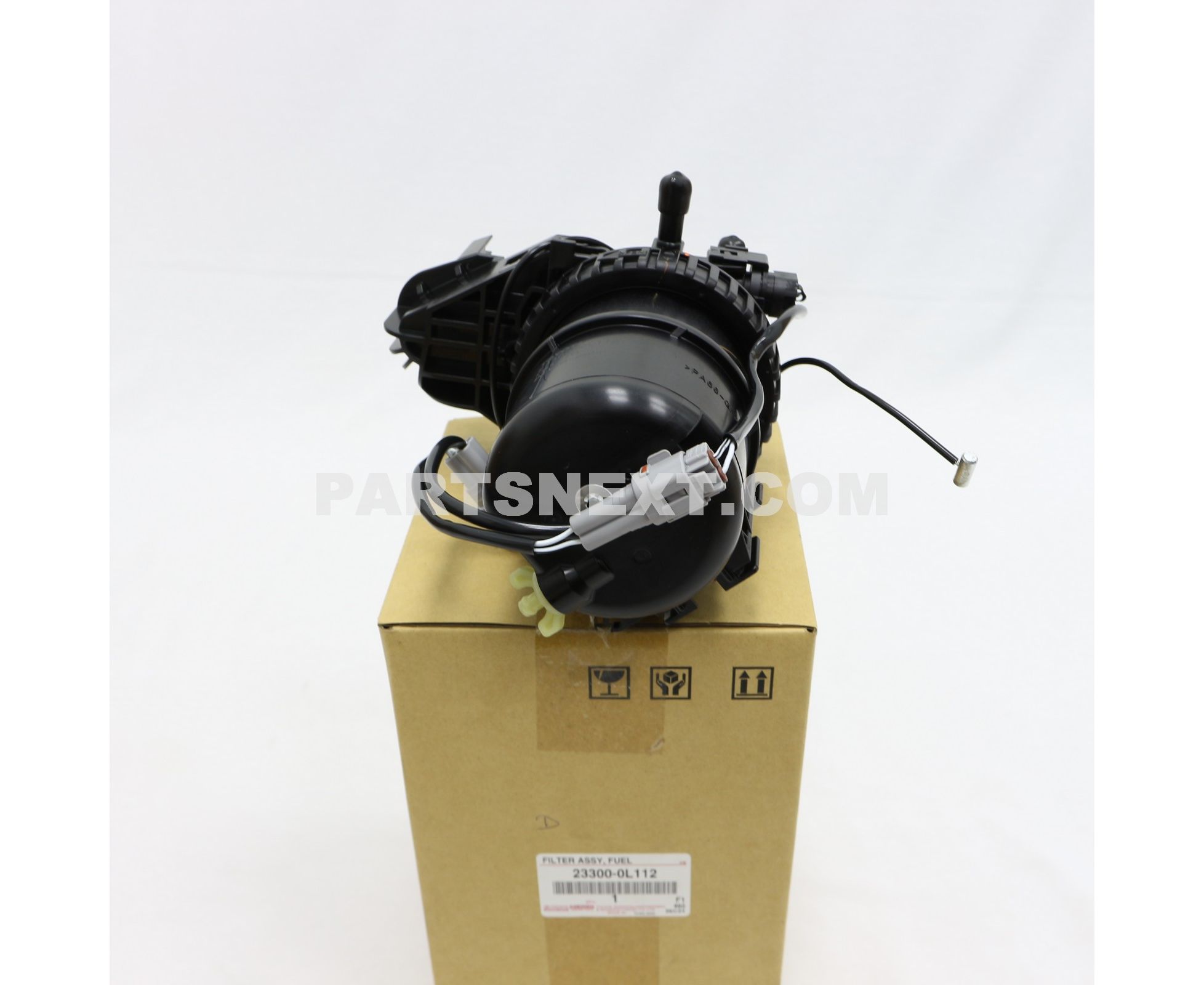 Toyota :: 23300-0L112 FILTER ASSY FUEL