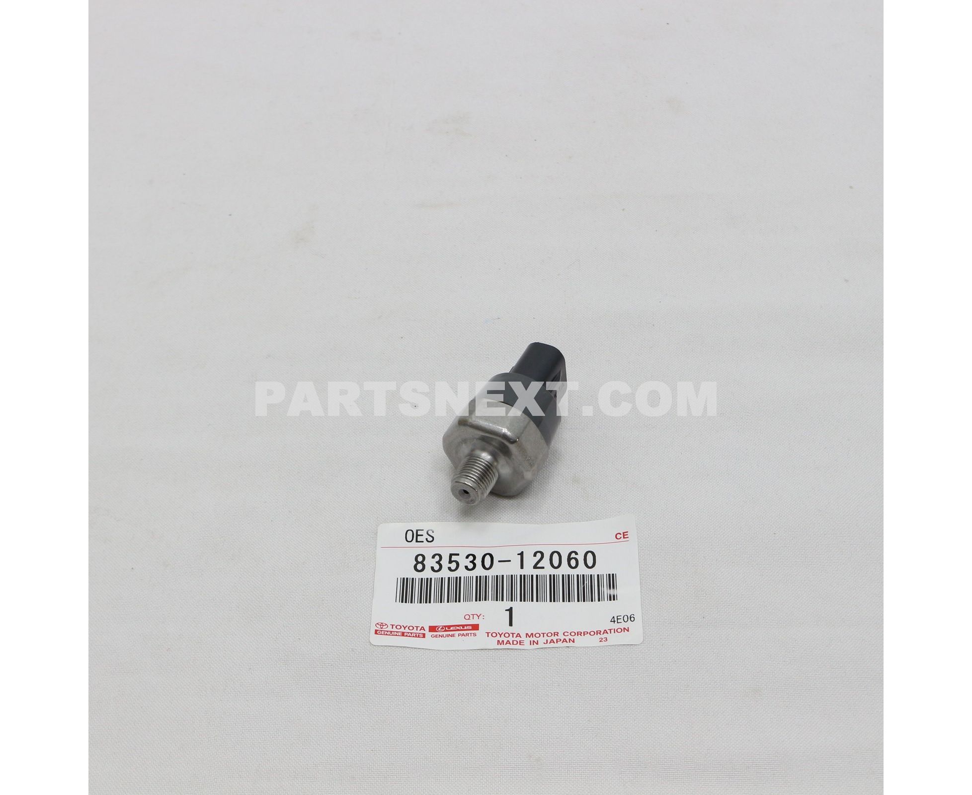 Toyota :: 83530-12060 SWITCH ASSY, OIL PRESSURE (FOR ENGINE)