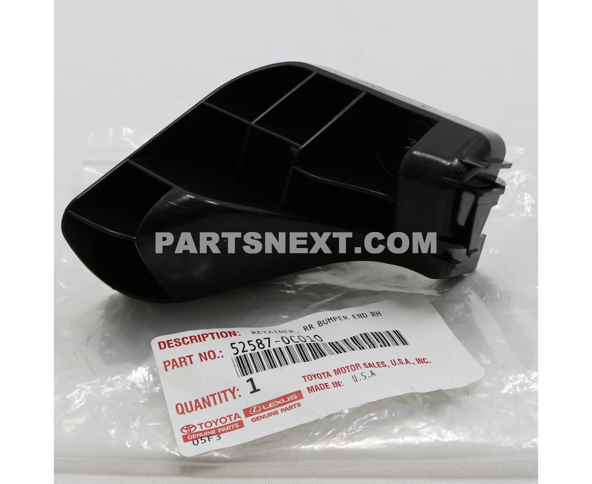 Toyota :: 52587-0C010 RETAINER, REAR BUMPER END, RH